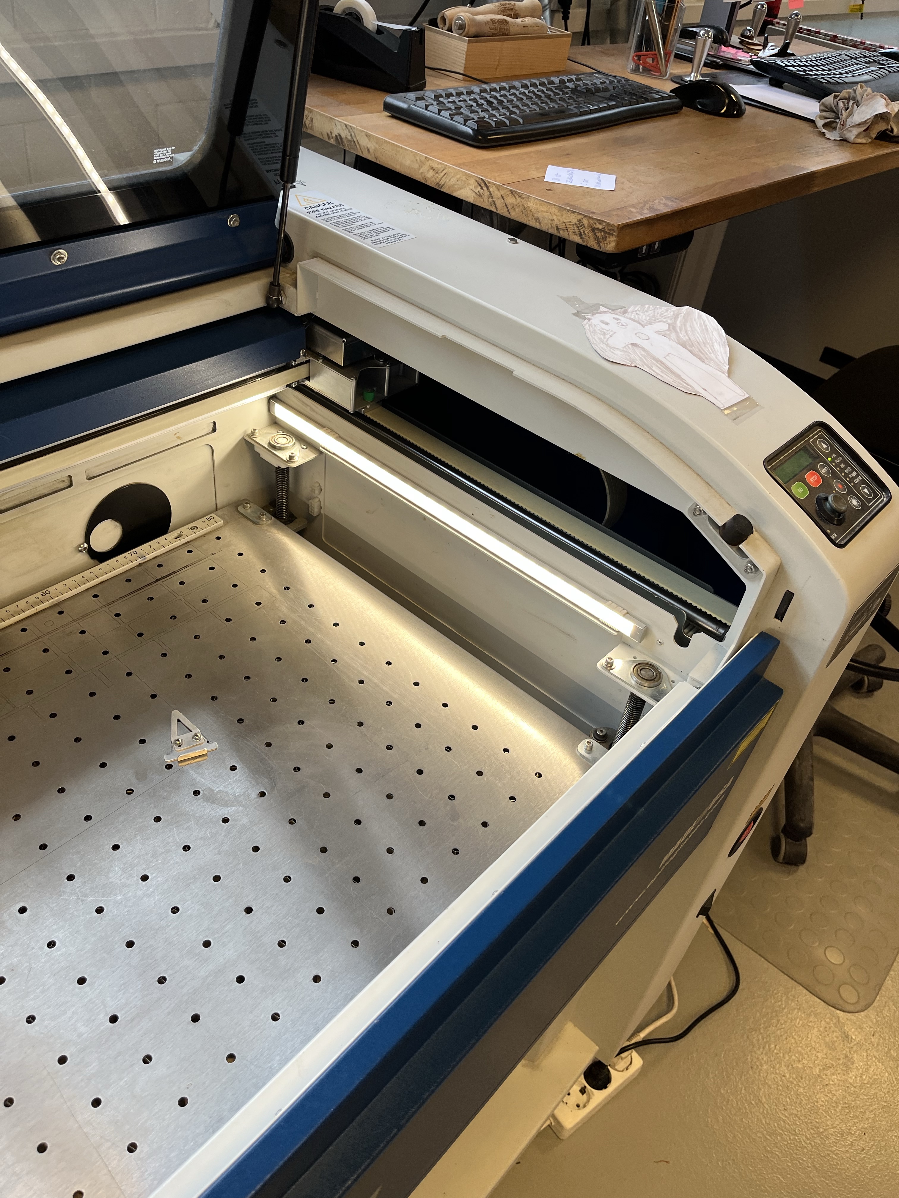 Lasermaskin - Epilog Laser Fusion 40W - Auktioner online - Nätauktioner ...