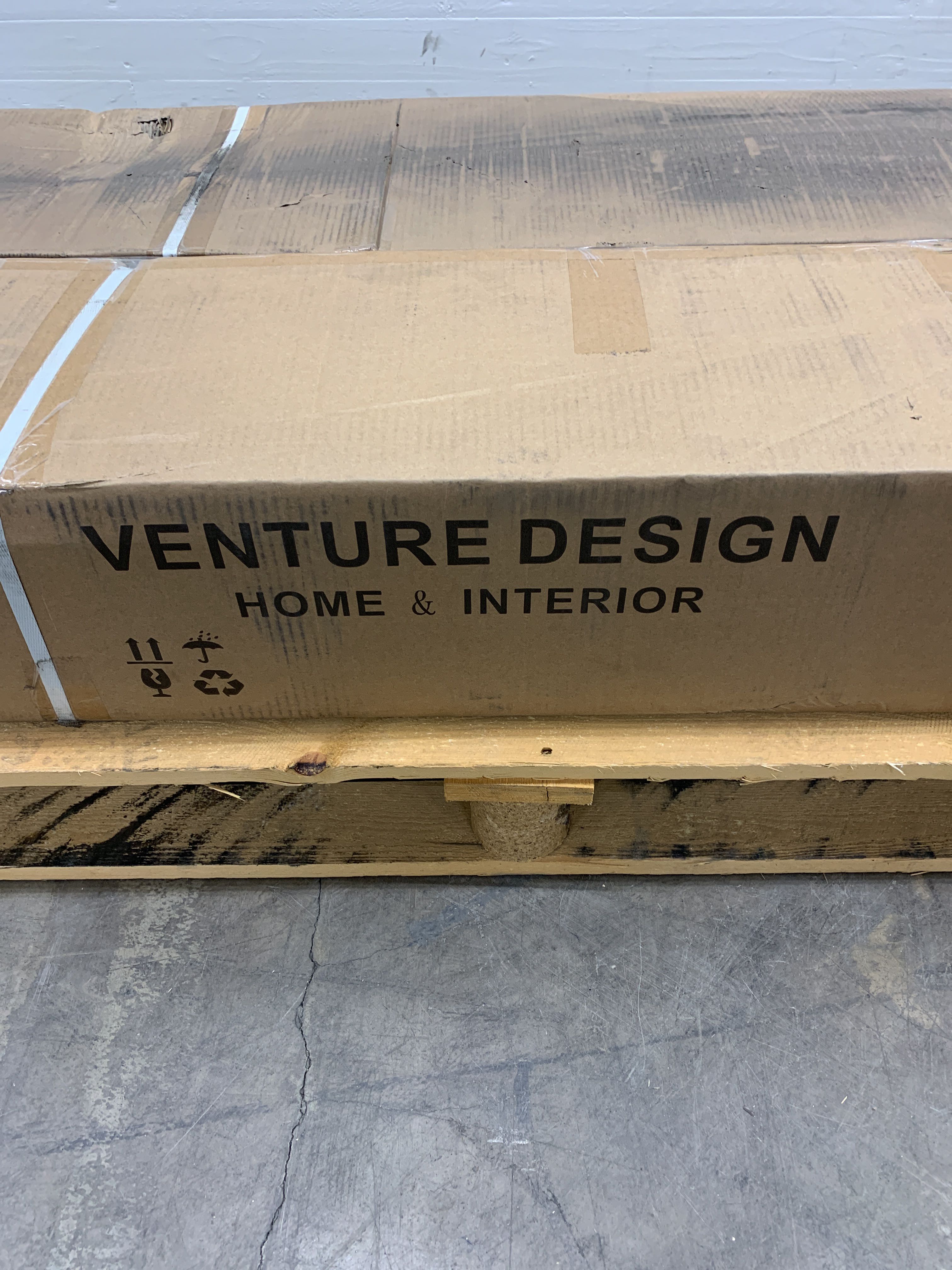 Pergola Cello Leon i vit polyester 395x245 cm - Auktioner online ...