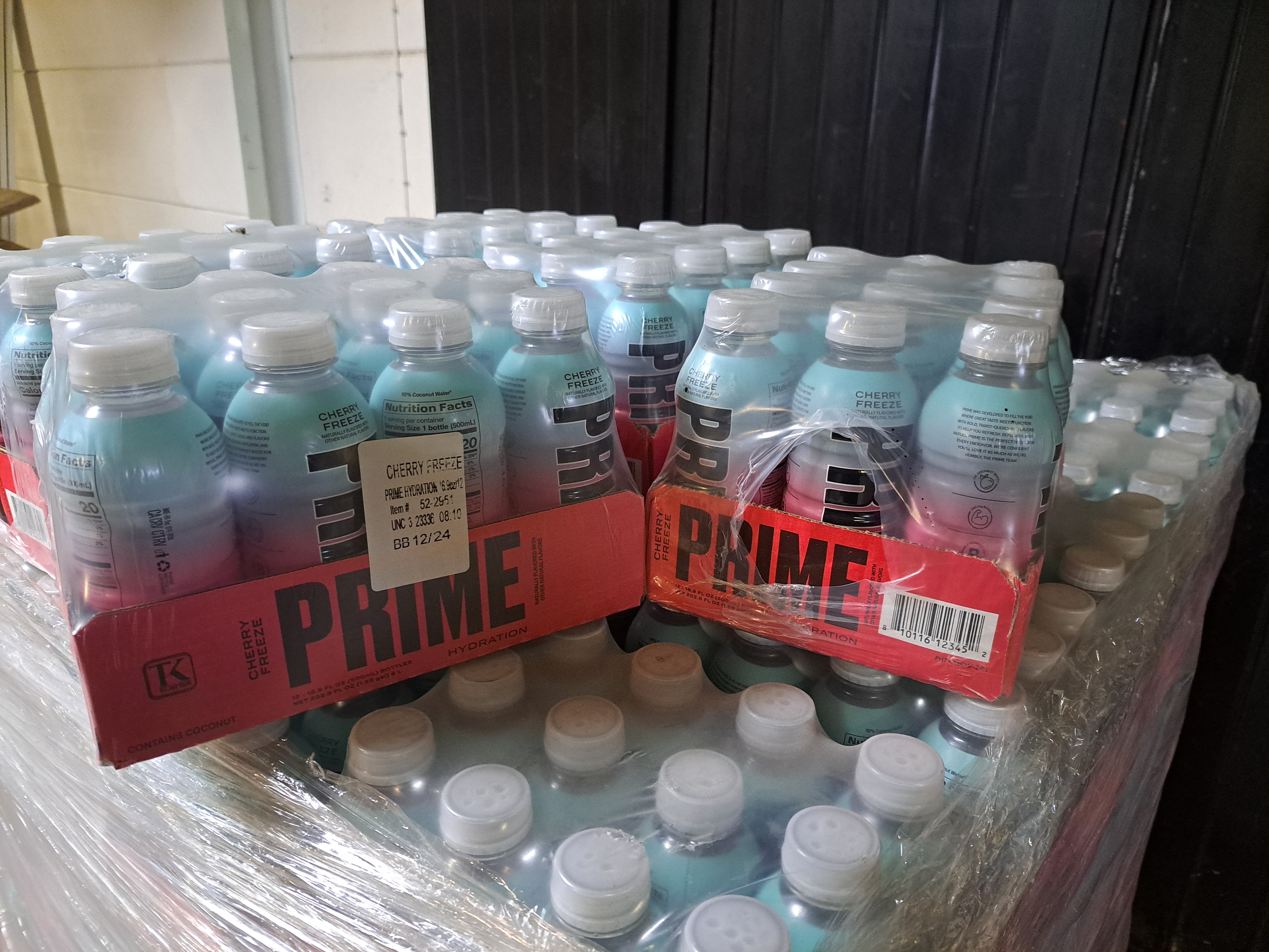 Prime Cherry Freeze - Pall med 1404 st 50 cl - Auktioner online ...