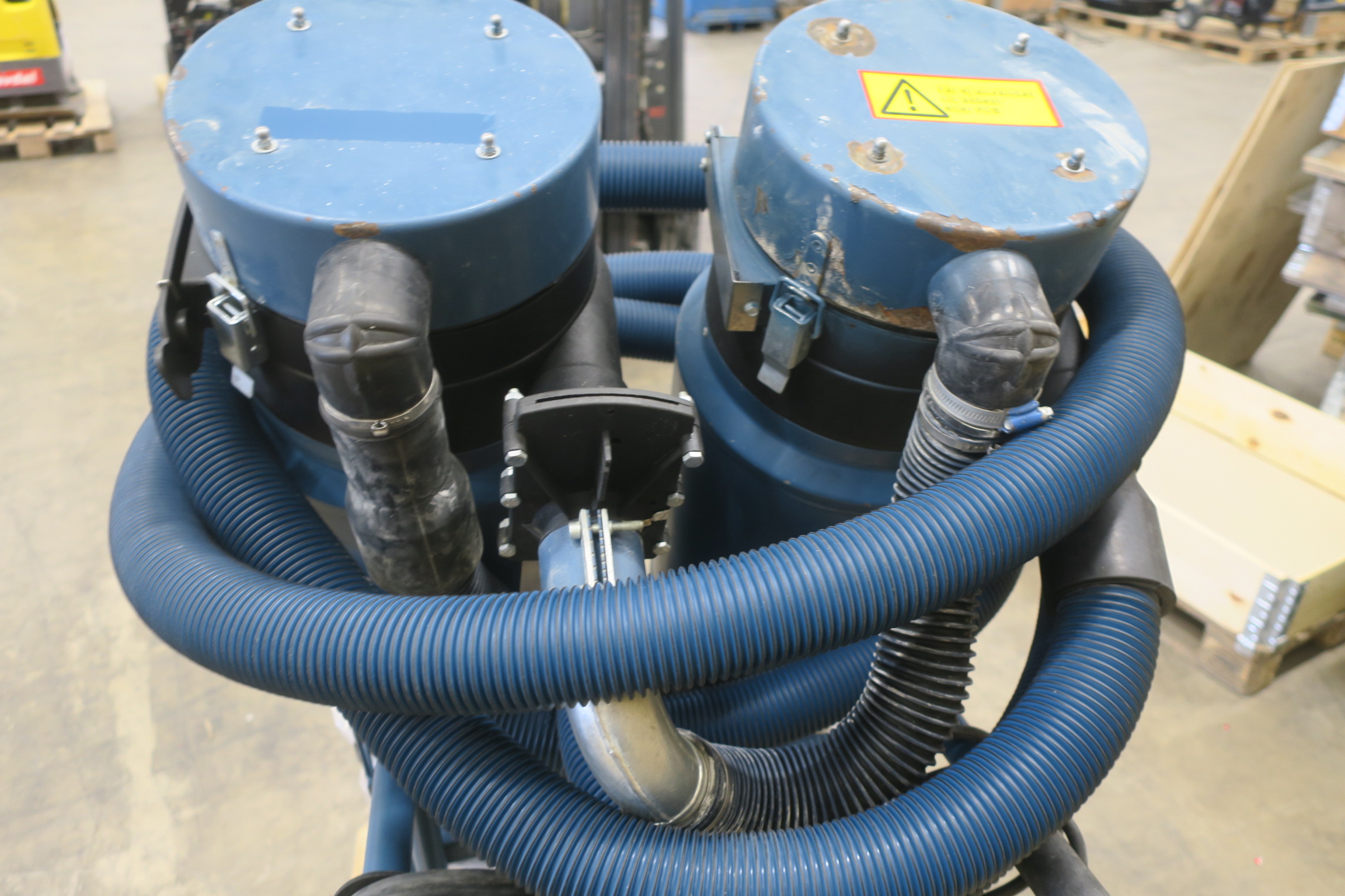 Dust separator Dustcontrol DC3800 Twin - PS Auction - We value the ...