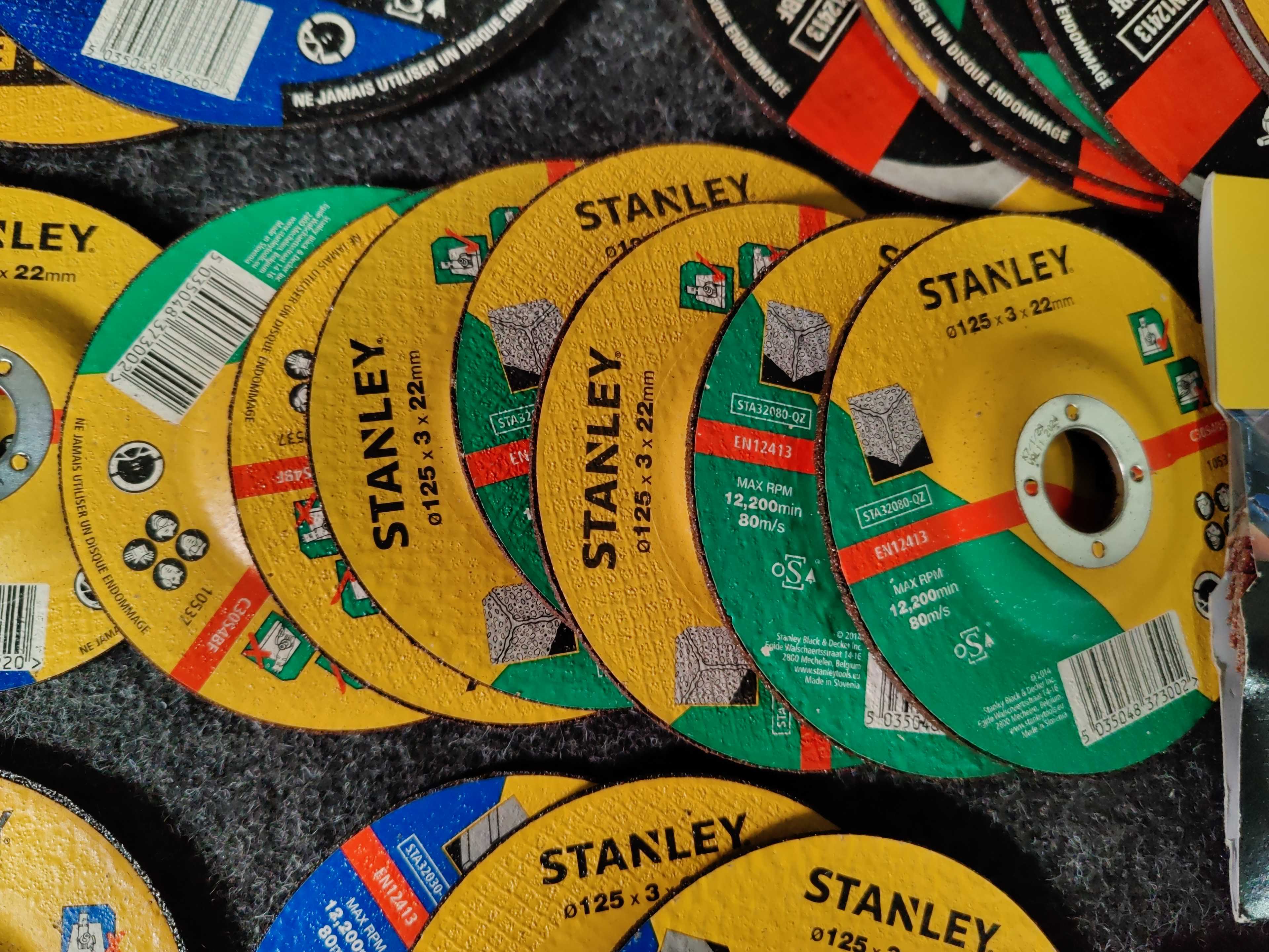 Grinding and cutting discs Stanley - PS Auction - We value the future ...