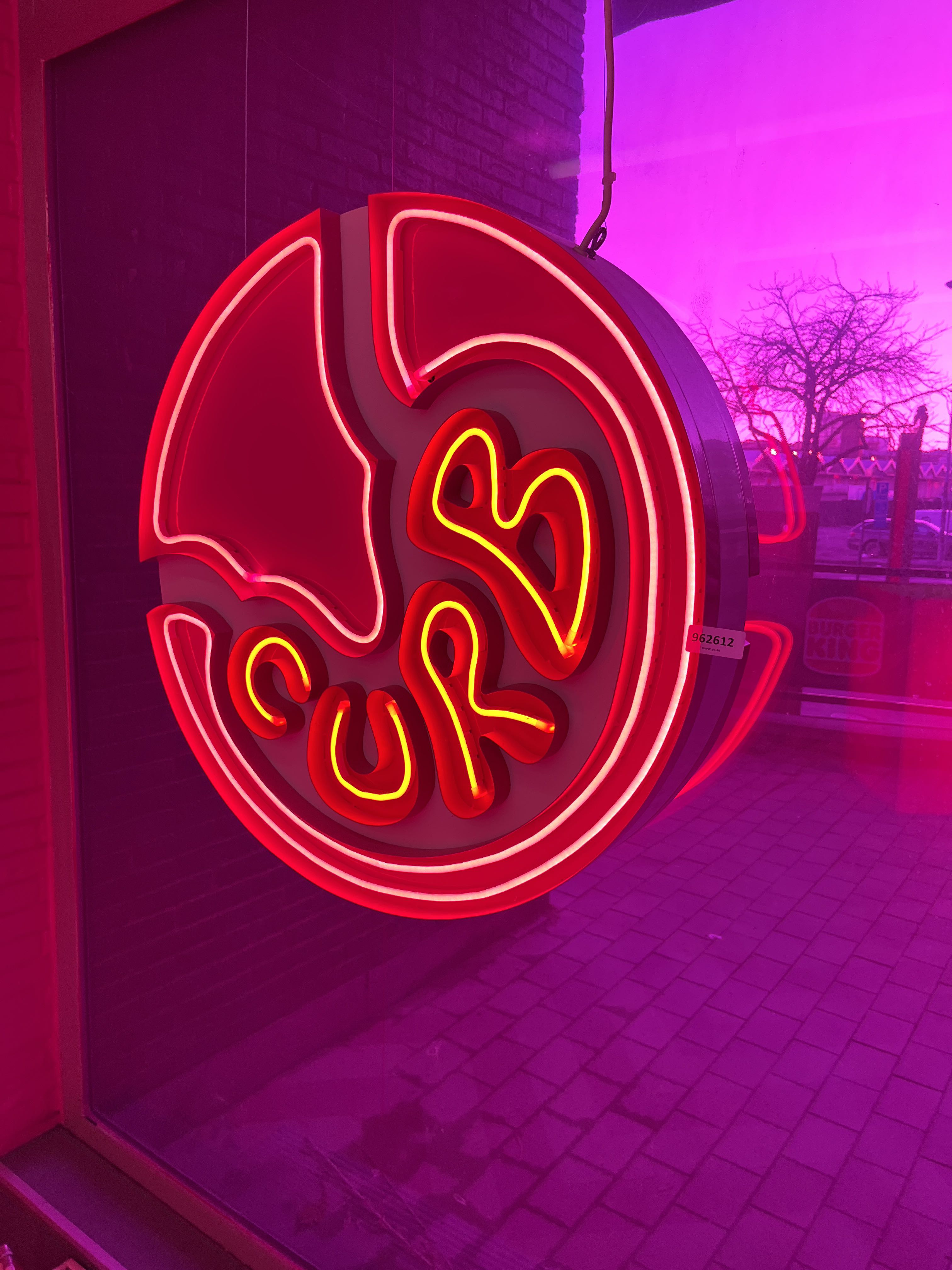 Neon sign "Curb" - PS Auction - We value the future - Largest in net ...