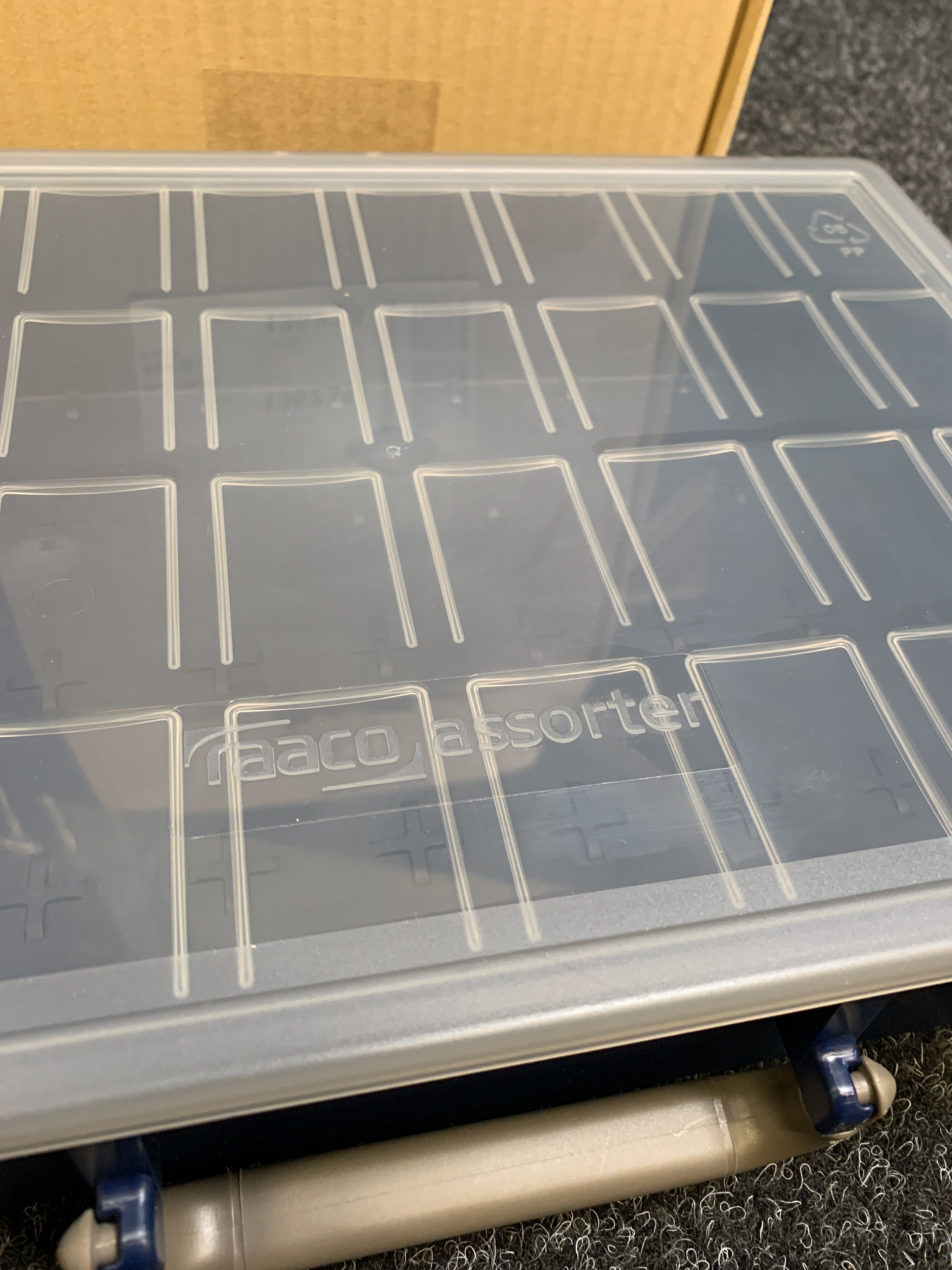 5 assortment boxes RAACO dark blue, 136235 - PS Auction - We value the ...