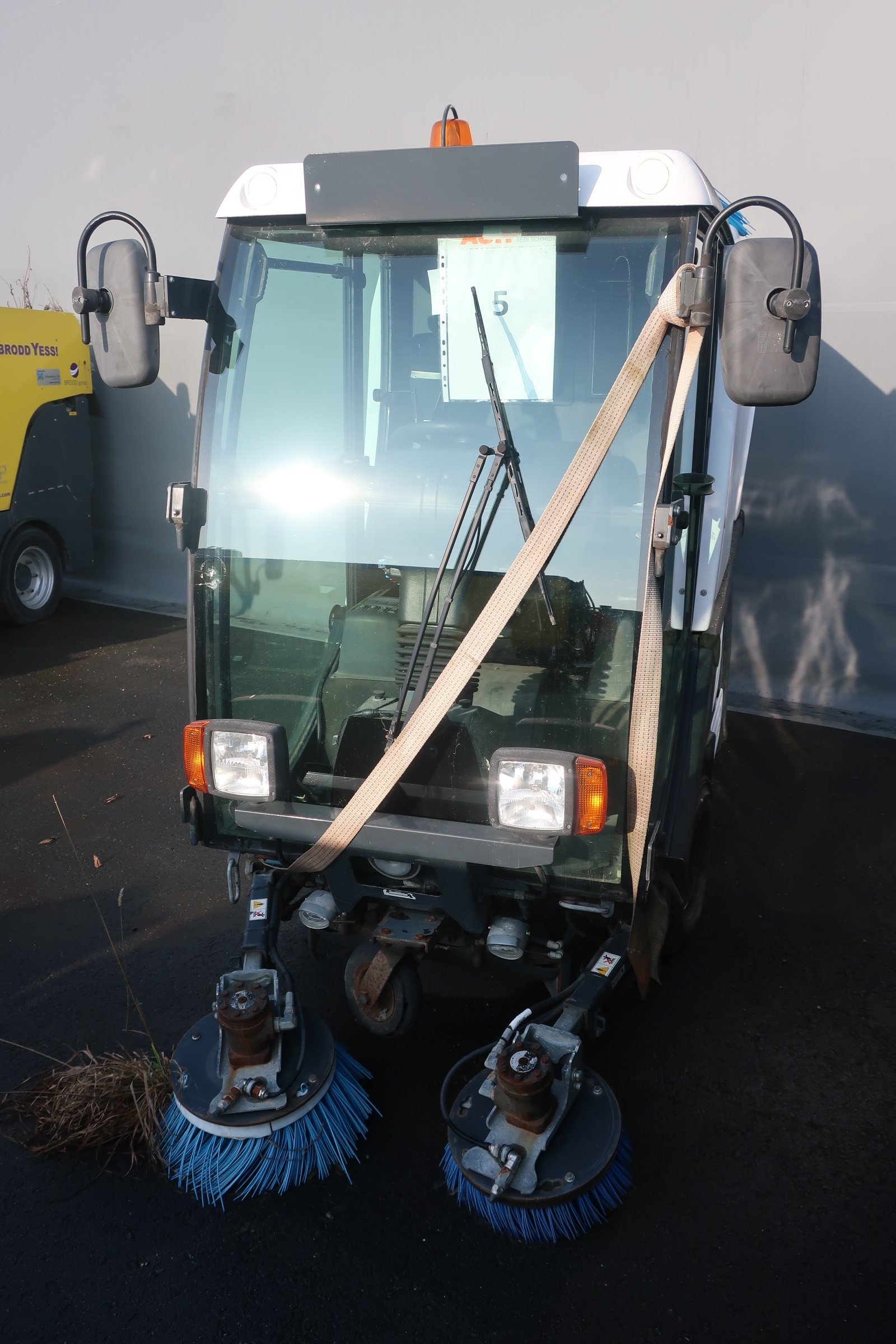 Sweeper, Swingo 100 -06 - PS Auction - We value the future - Largest in ...