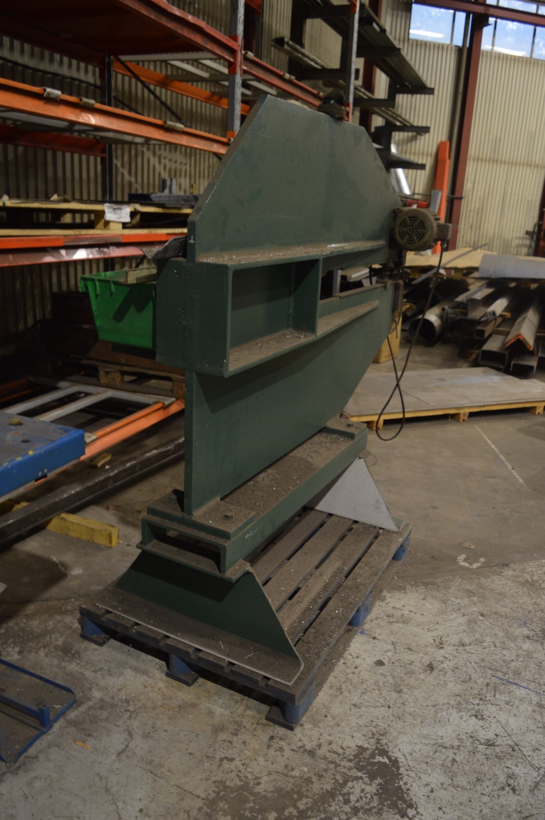 Punching machine Pullmax P3 Nibbler - PS Auction - We value the future ...
