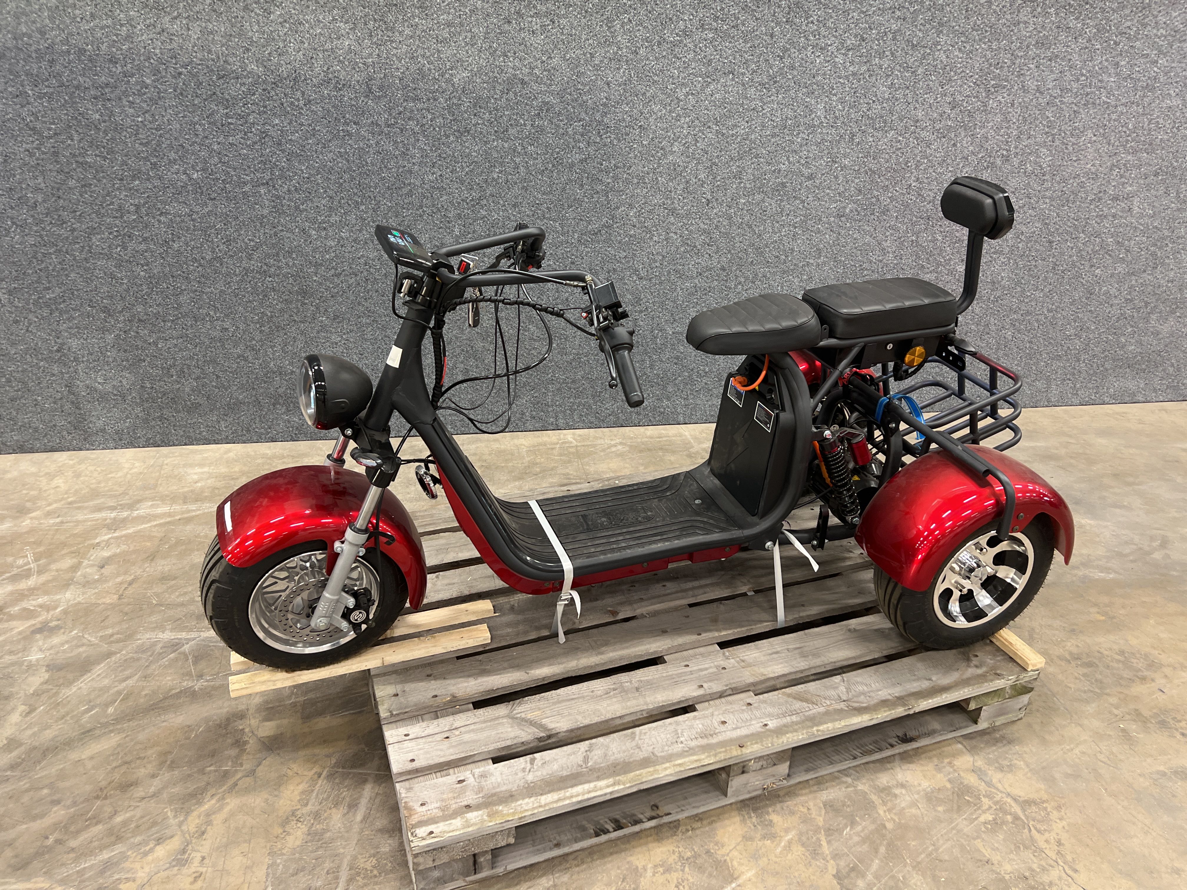 Elscooter Trehjuling - Röd 2000W - Auktioner online - Nätauktioner ...