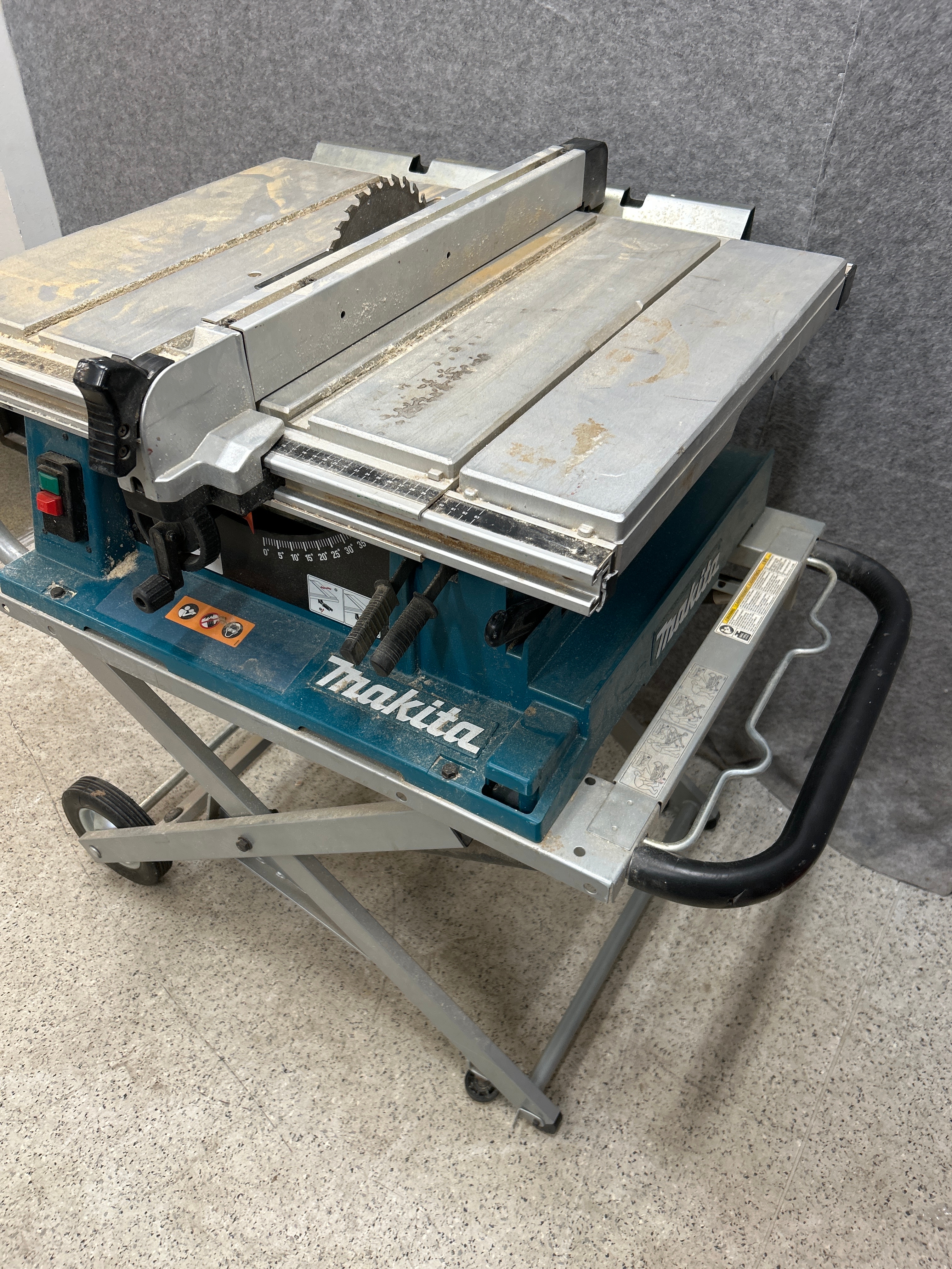 Bordssåg - Makita 2704 - Auktioner online - Nätauktioner ...
