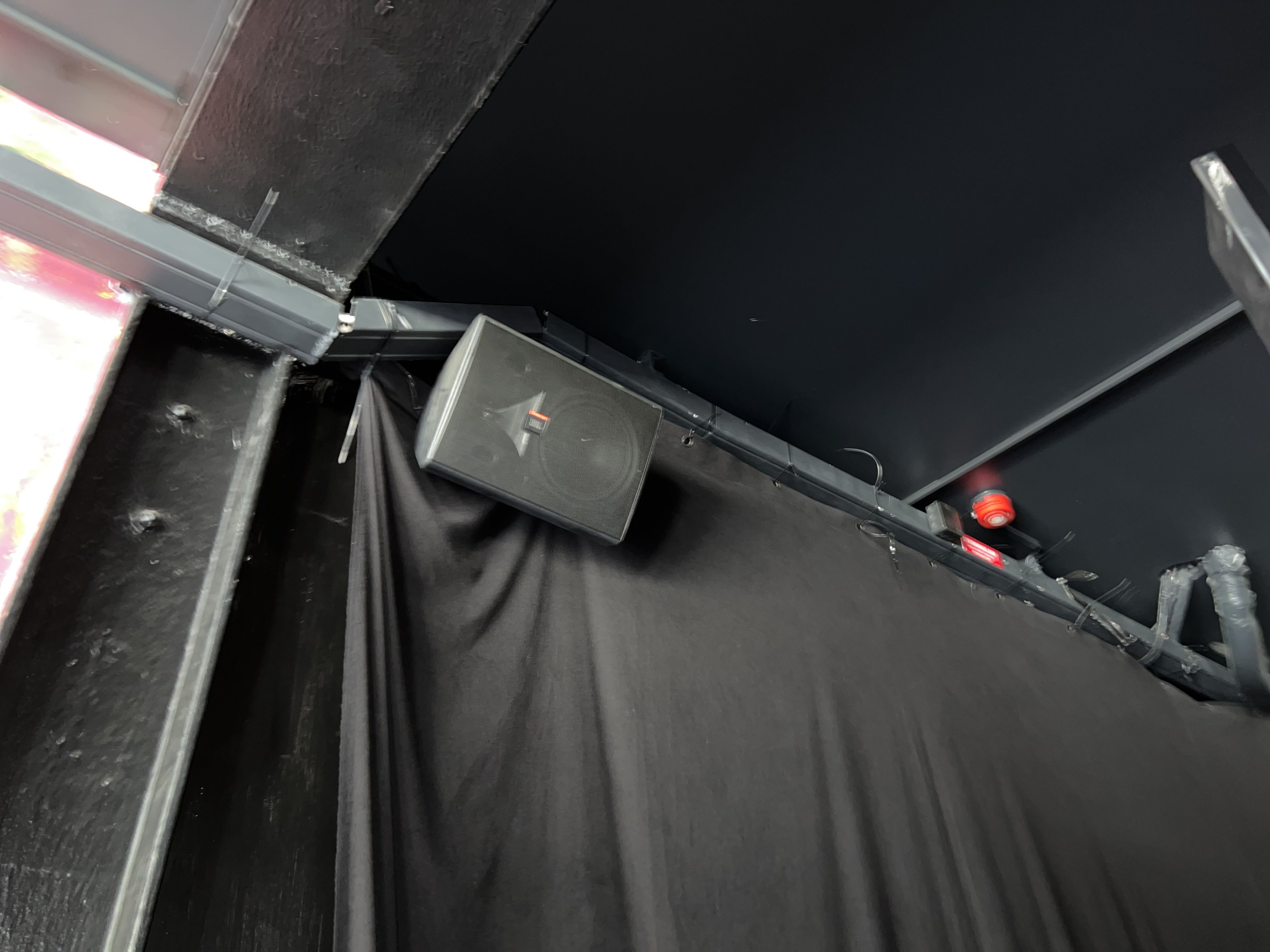 Stage with sound equipment - PS Auction - We value the future - Largest ...