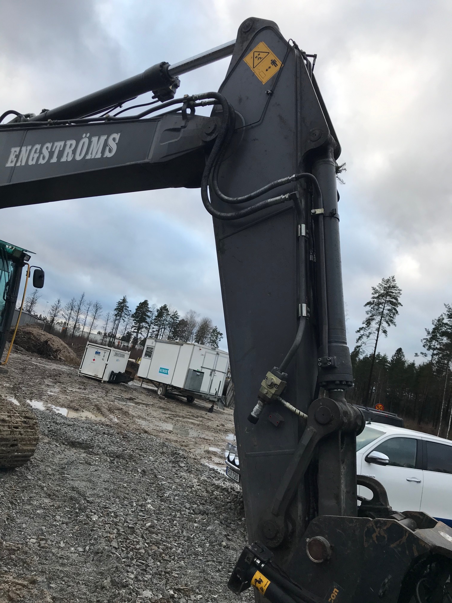 Crawler excavator Volvo EC210C 2011 - PS Auction - We value the future ...