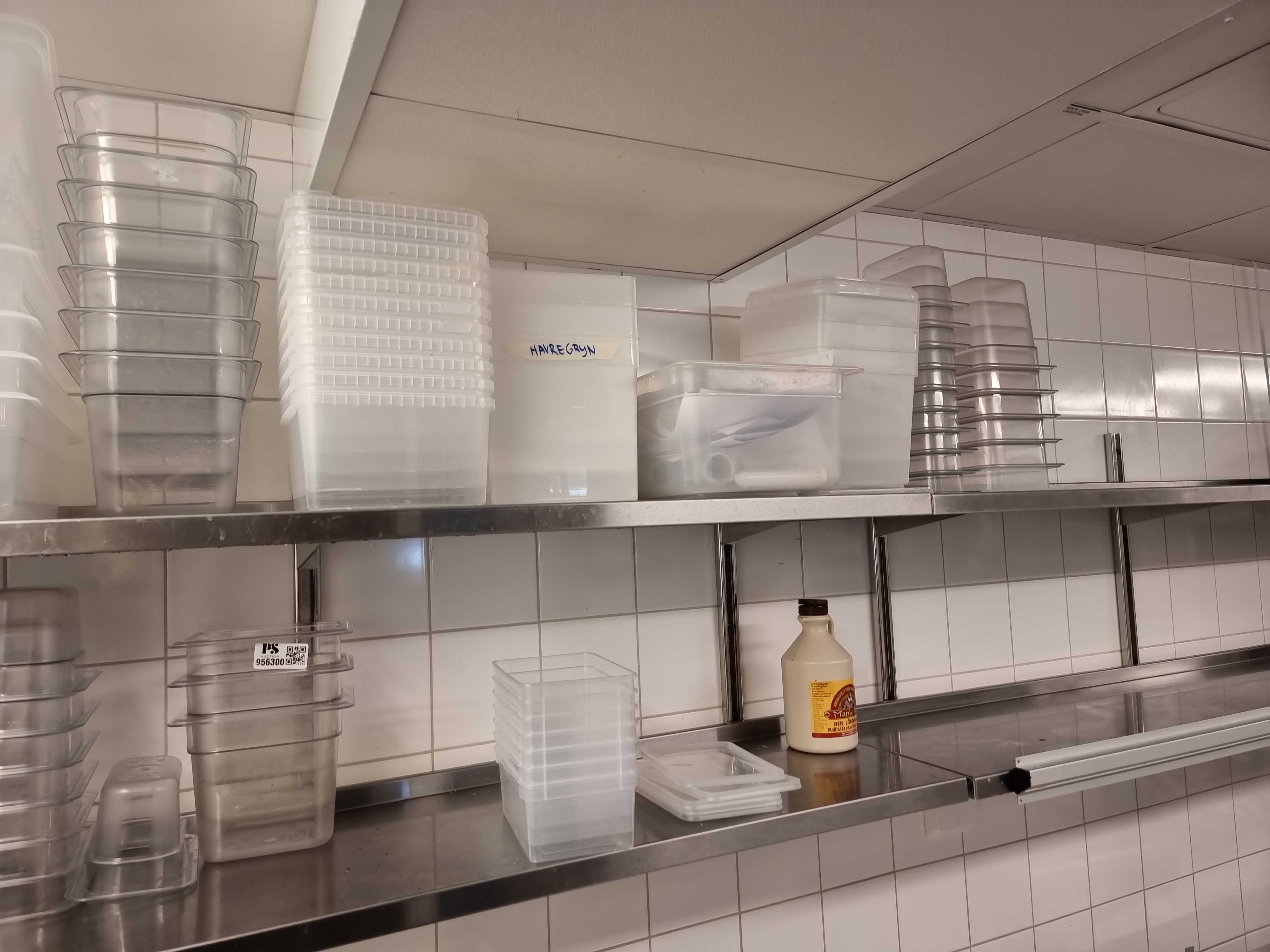 Plastic canteens/ cutting boards - PS Auction - We value the future ...