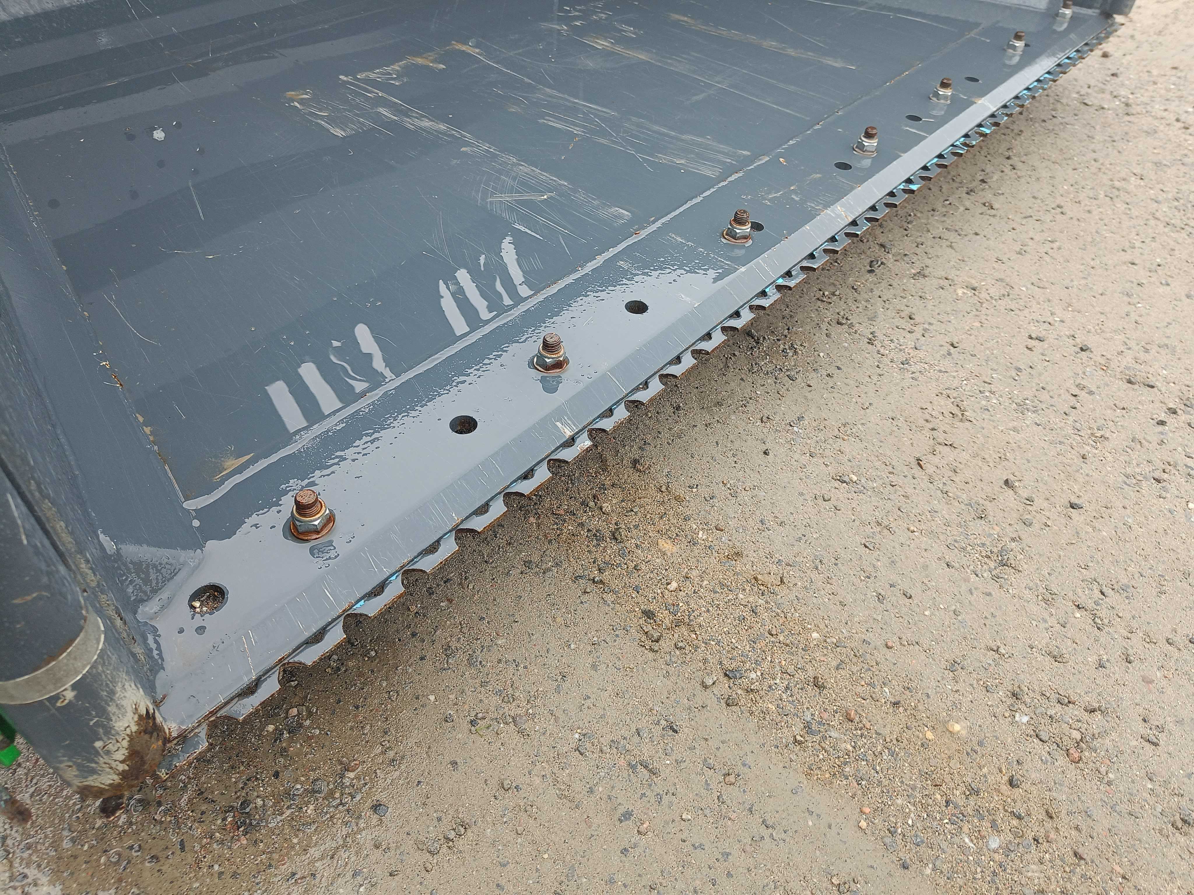 Flap bucket Sami SMS 2000 - PS Auction - We value the future - Largest ...