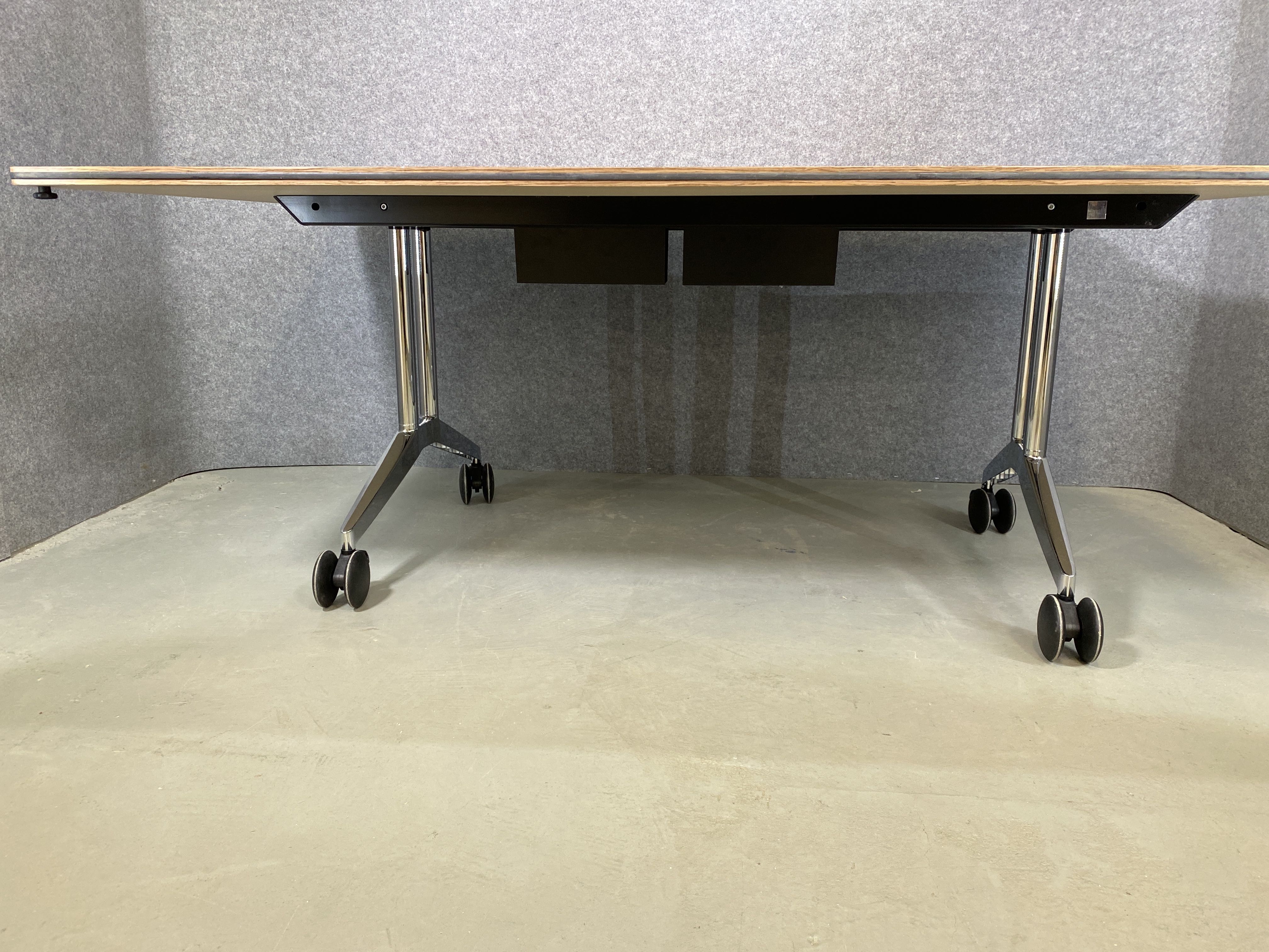 Conference / work table on wheels, Wilkhahn, Logon, 620/00 - PS Auction ...