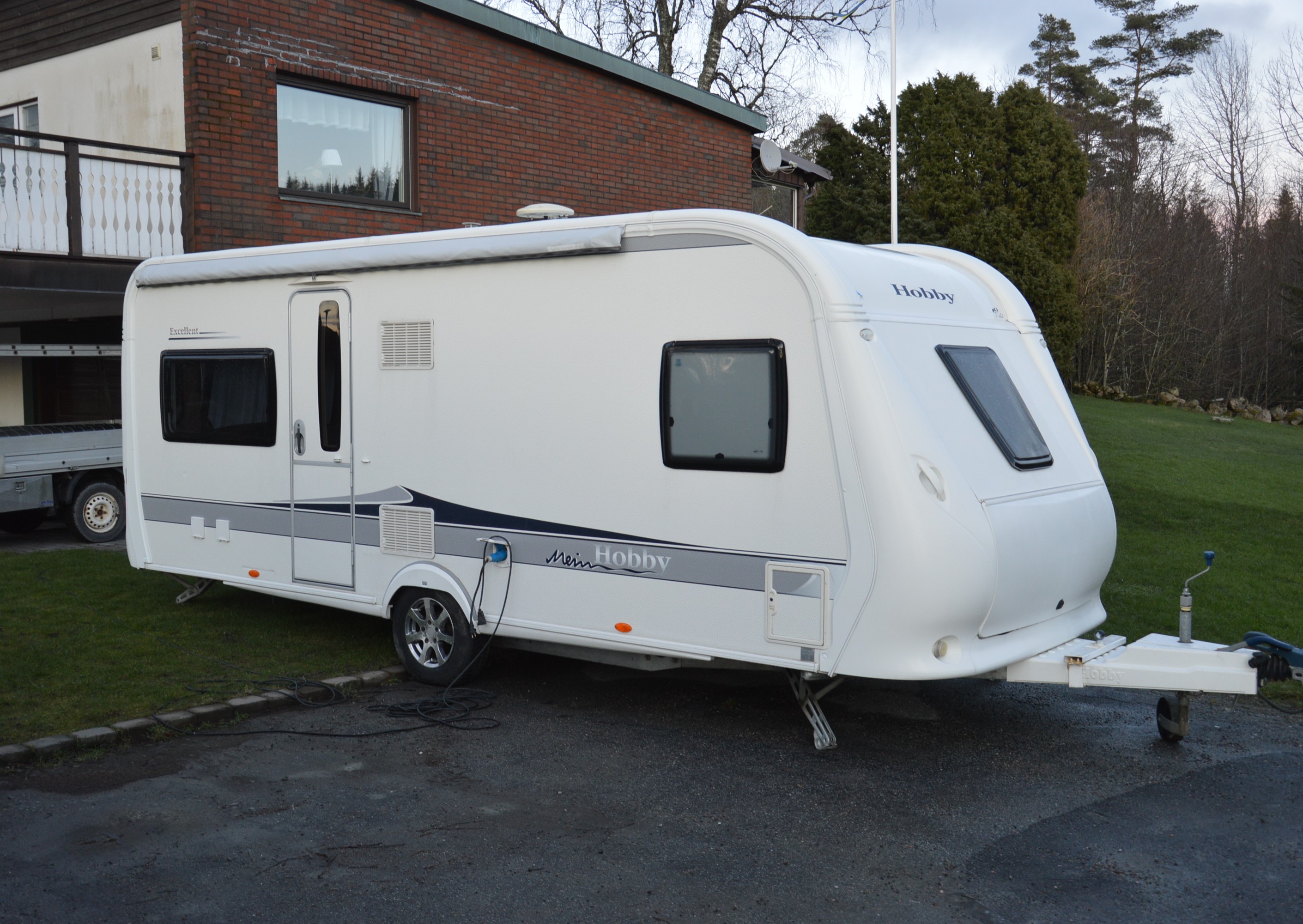 Caravan from Hobby Caravan - 540 UFE Excellent, 2012, GUS 107 - PS ...