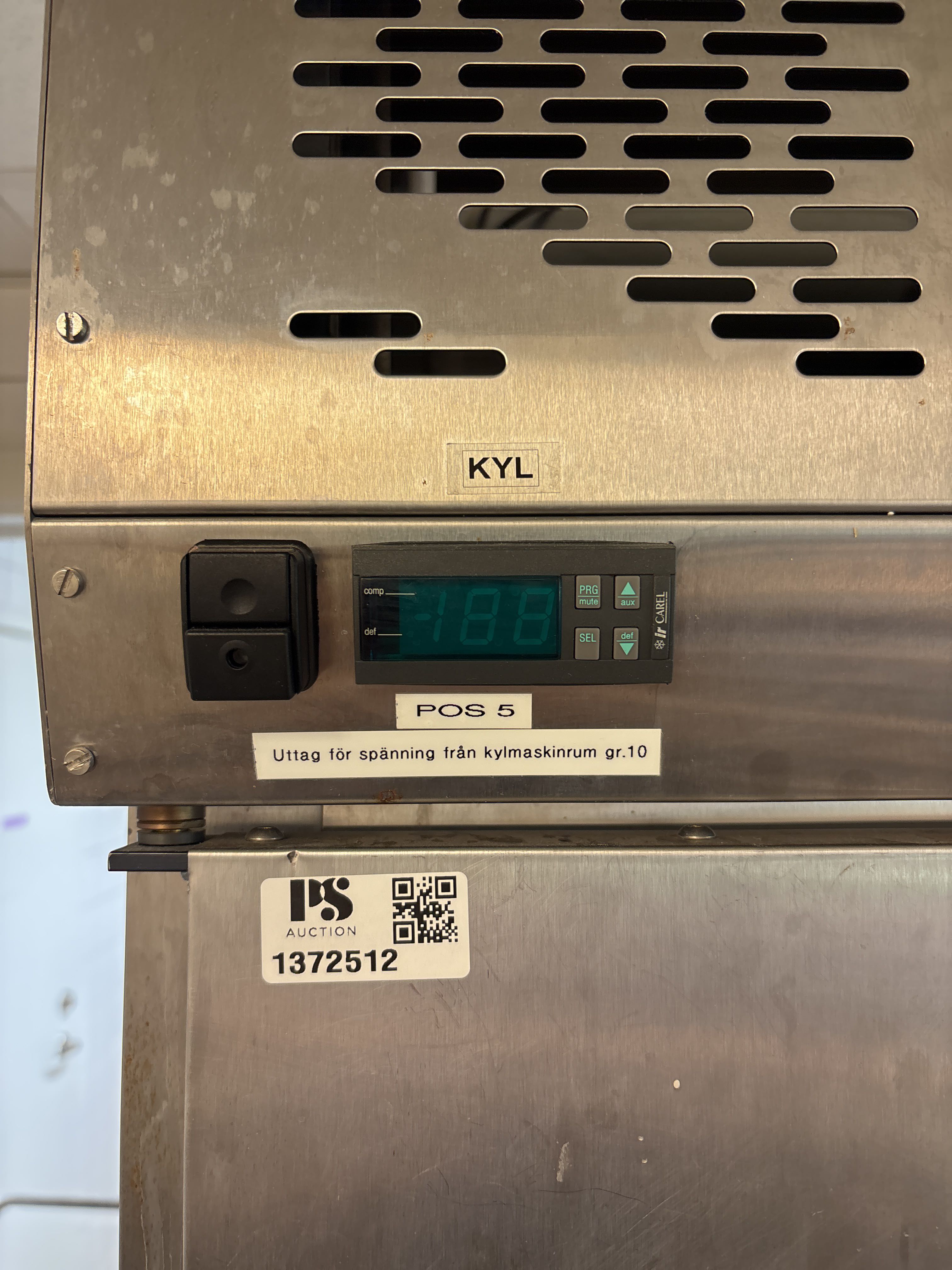 Kylskåp med rostfri dörr – Haglund CK850C - Auktioner online ...