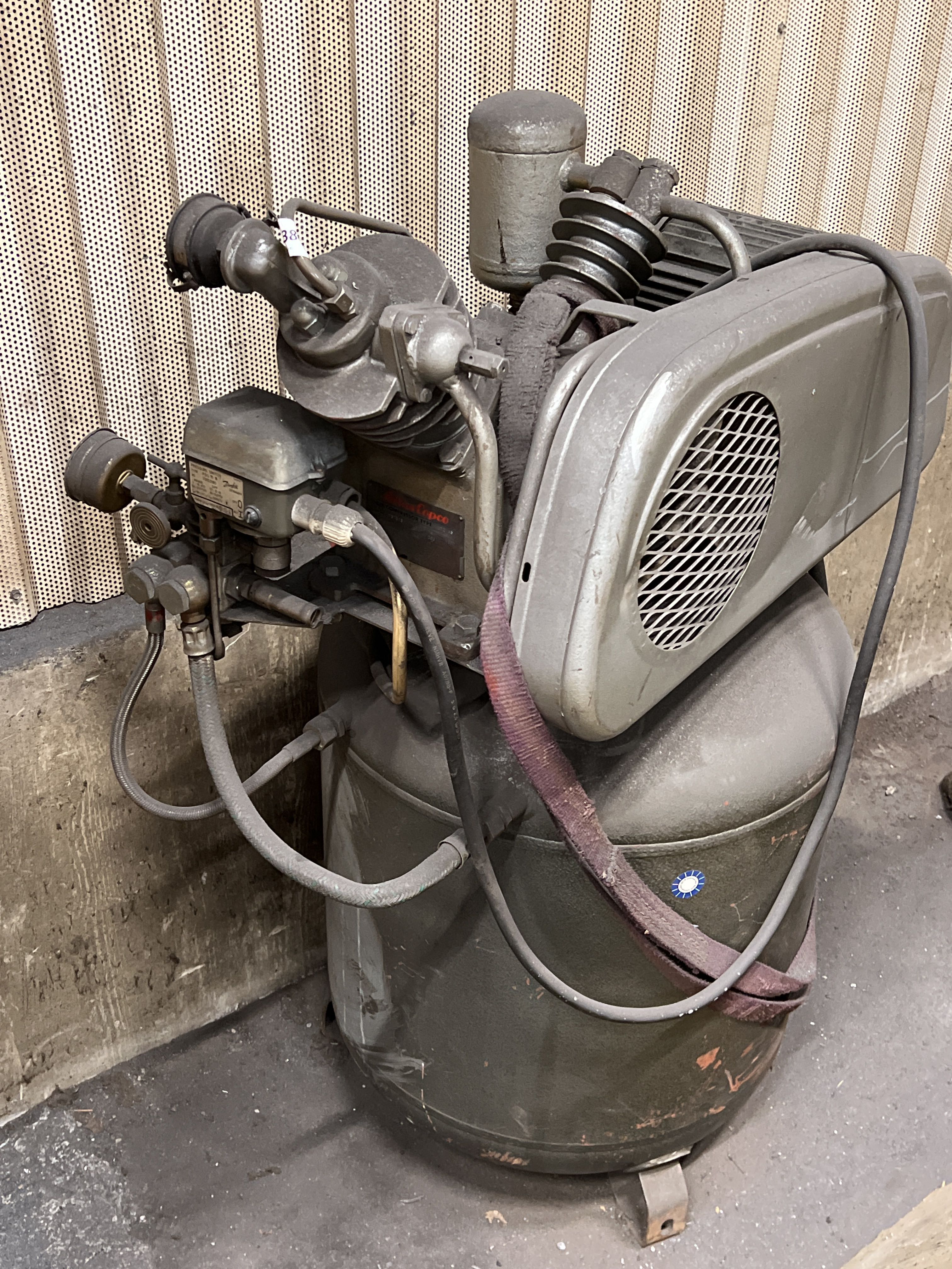 Kompressor, Atlas Copco KT2-A3 - Auktioner online - Nätauktioner ...