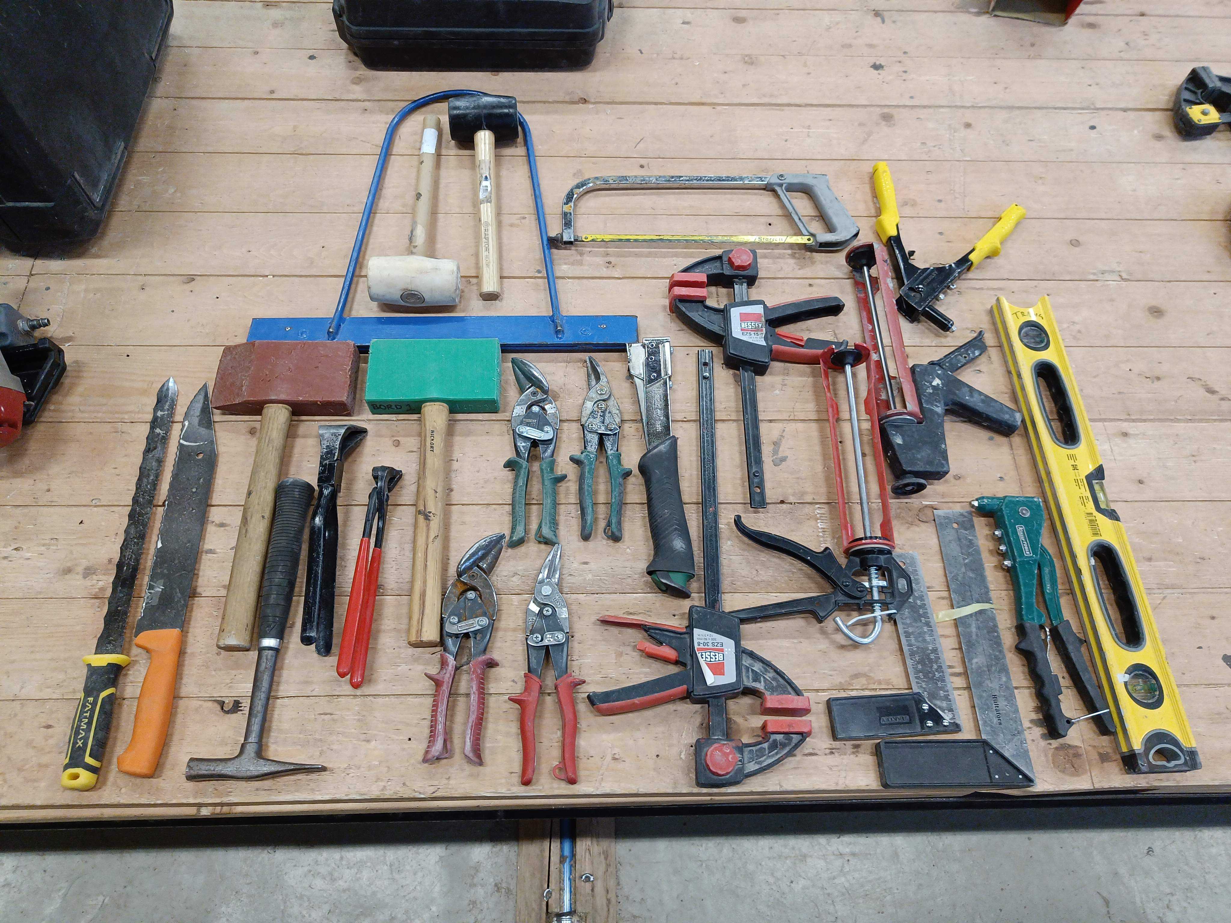 Hand tools for the Carpenter - PS Auction - We value the future ...