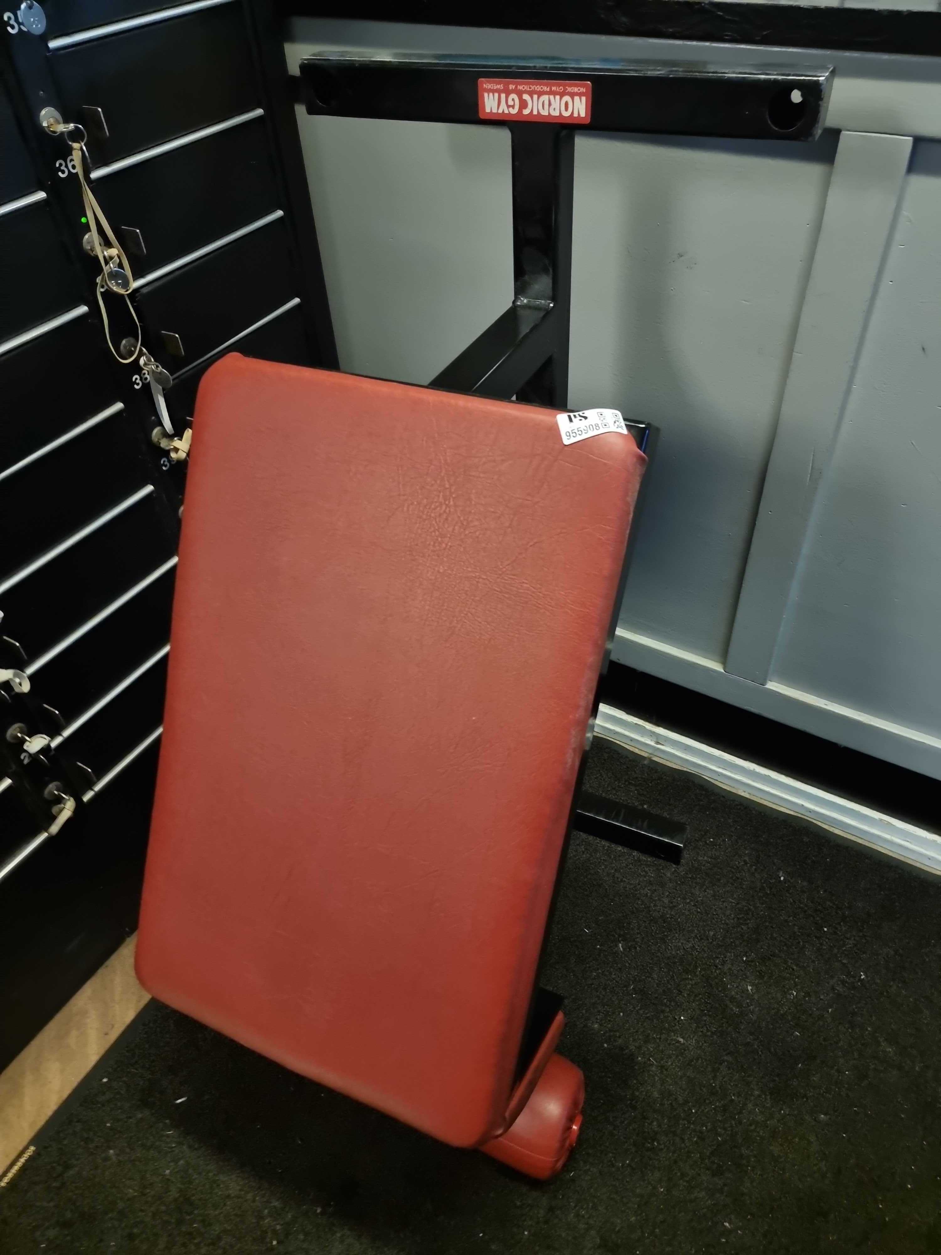 Bench - PS Auction - We value the future - Largest in net auctions