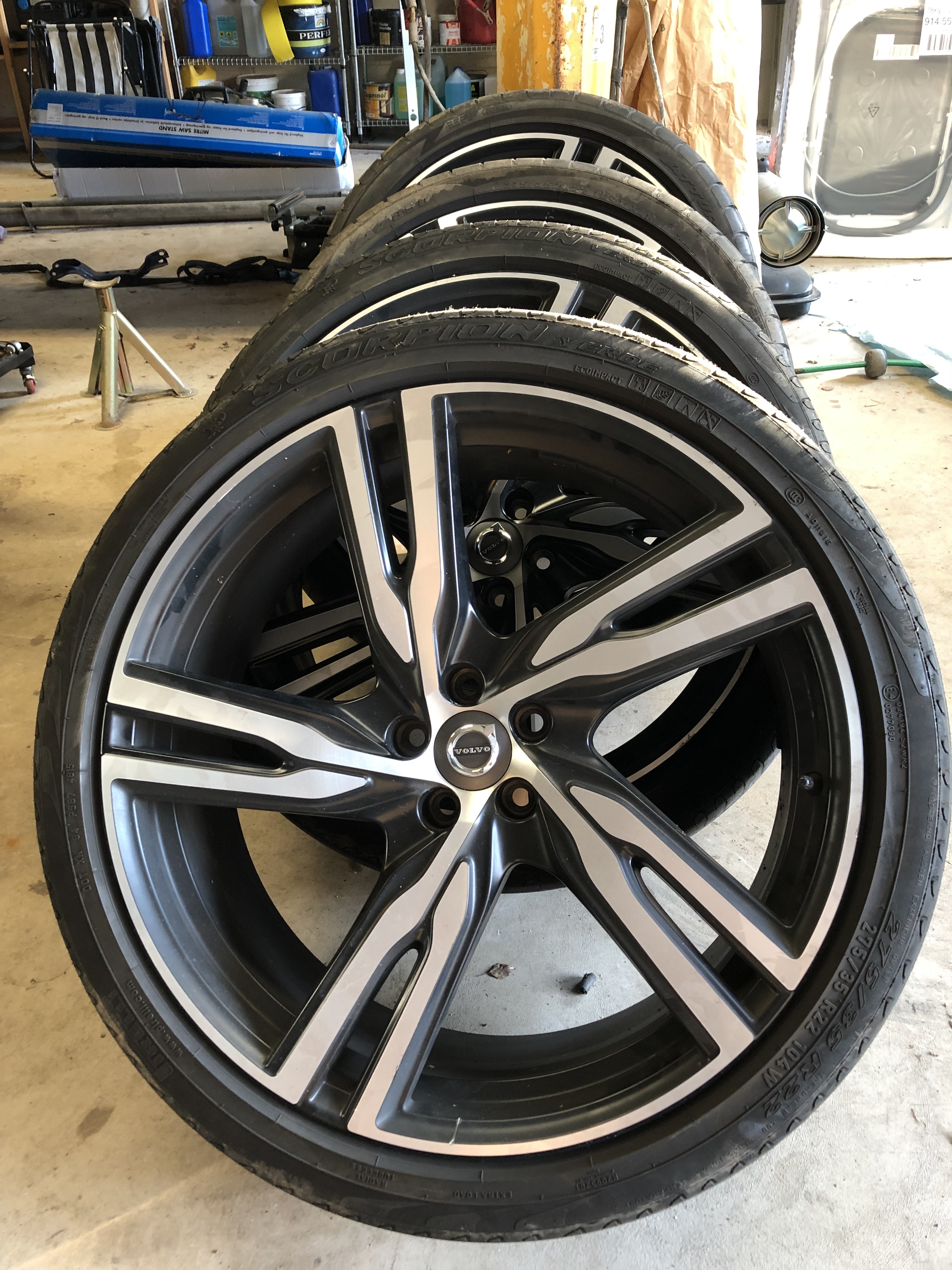 4pcs Volvo 22 "5-Double Spoke Matt Black Diamond C - PS Auction - We ...