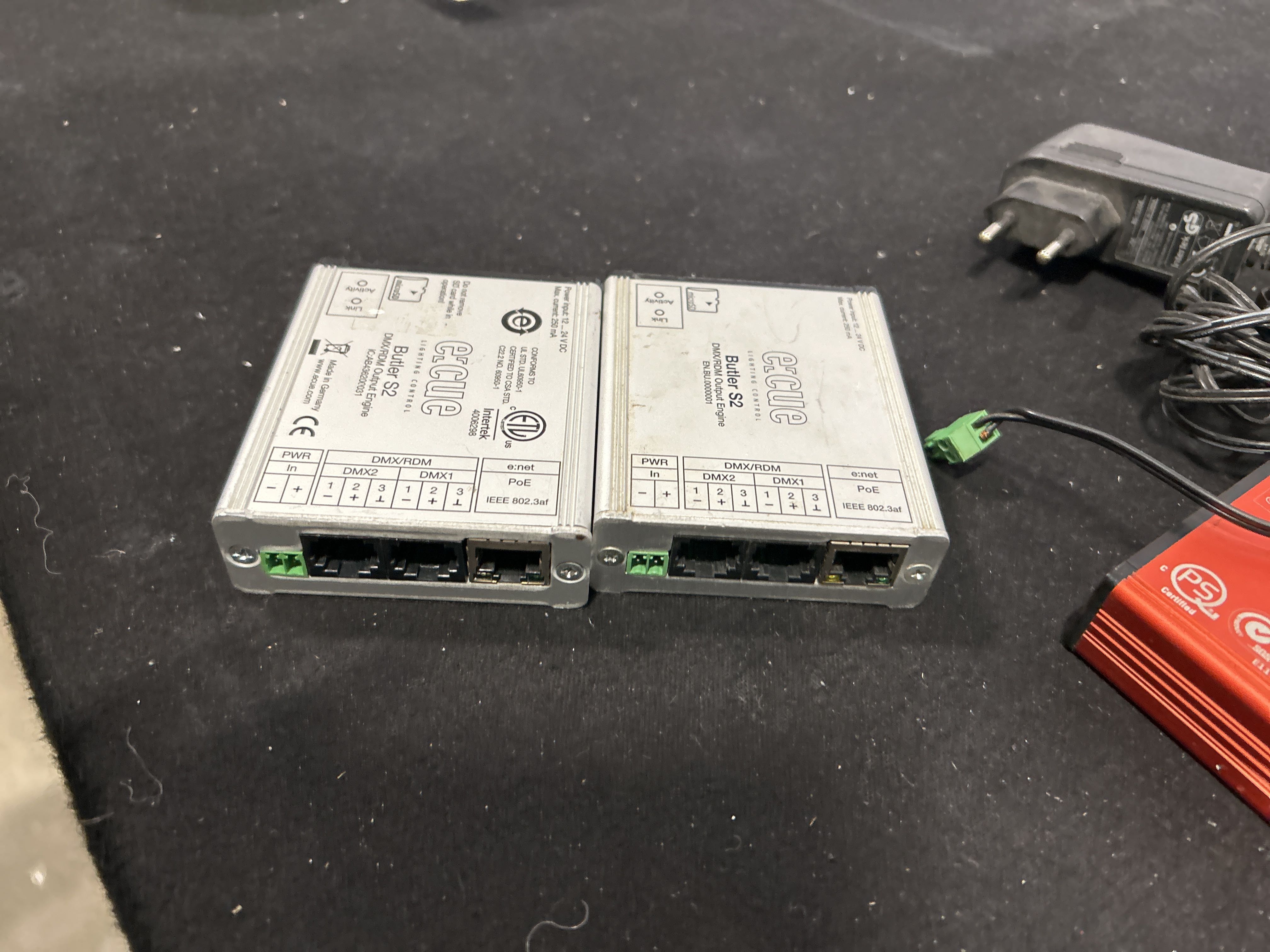 DMX controllers 3 pcs - e:cue Butler S2 / Butler - PS Auction - We ...