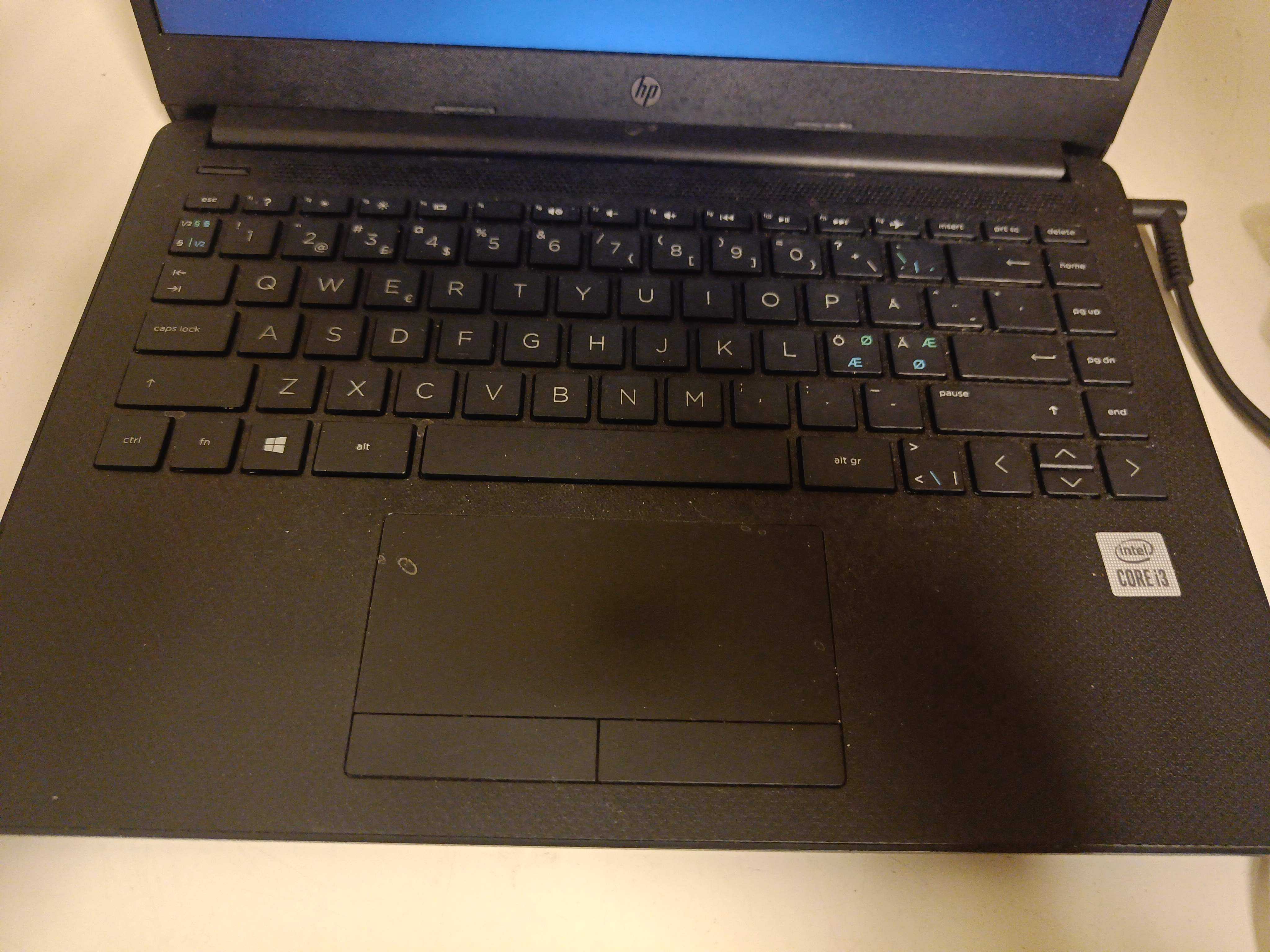 HP 14-cf2864no Full HD i3 4GB 256GB SSD - PS Auction - We value the ...