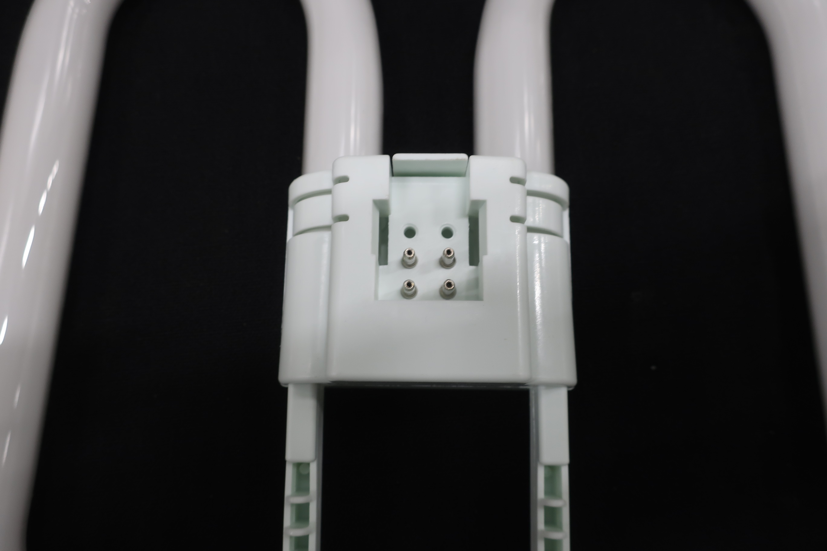 Compact fluorescent lamp DVA 2D 38W 6400K (40 pcs) - PS Auction - We ...