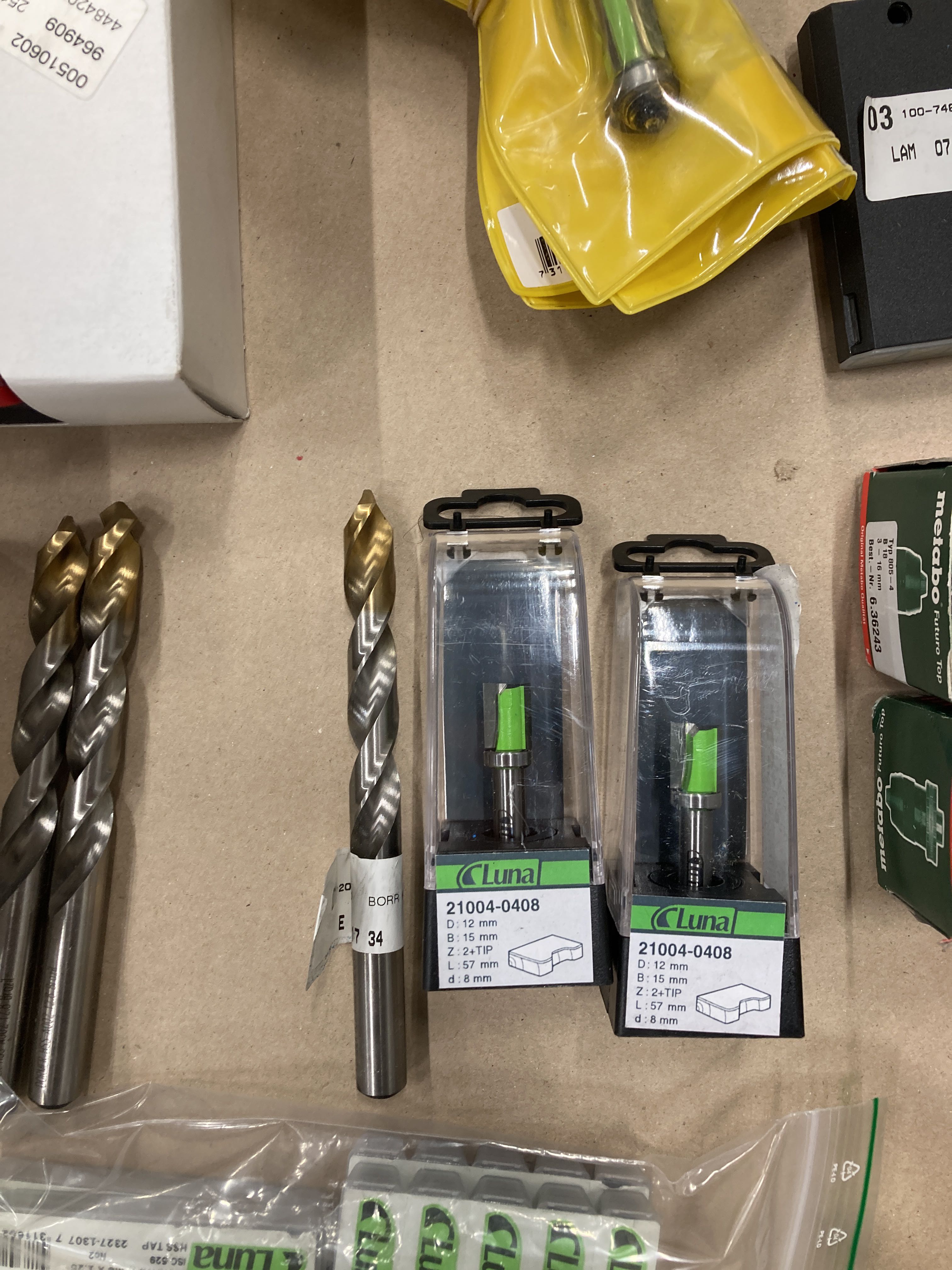 Drill cassettes, threaded pins, core drills and chucks etc. - PS ...