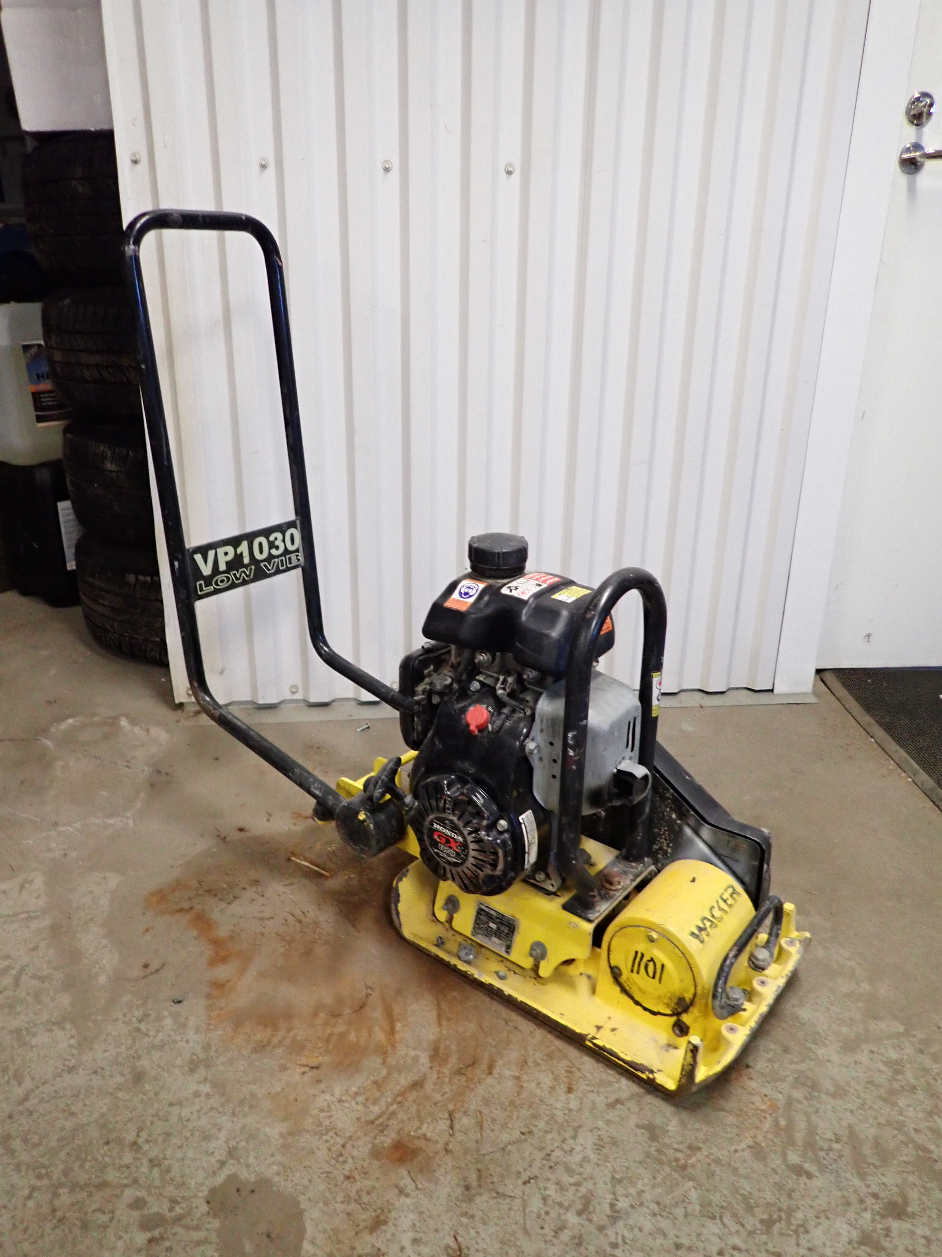 Wacker vp1030 store