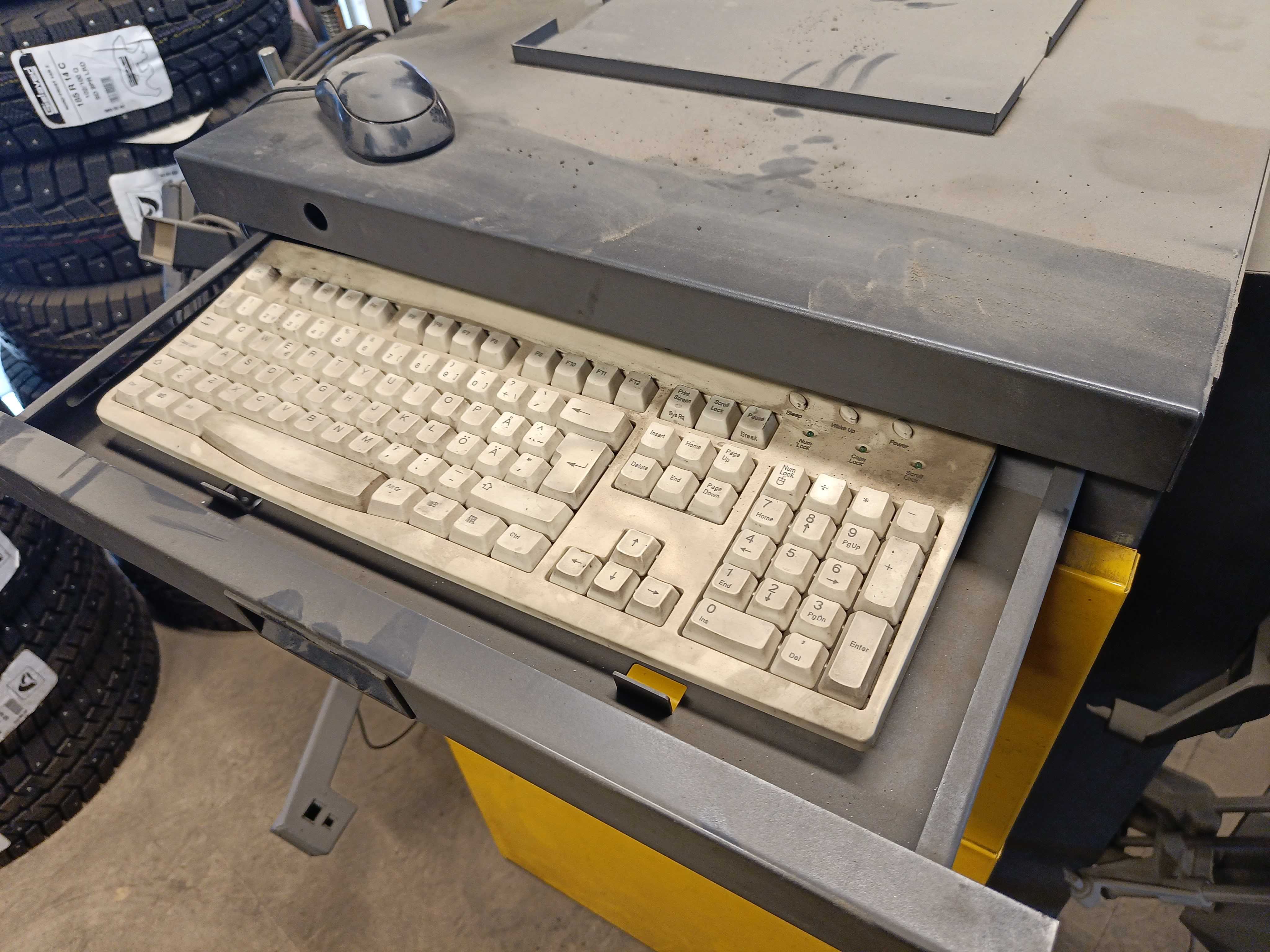 Wheel alignment machine Opto-Plus 618 RFT - PS Auction - We value the future - Largest in net ...