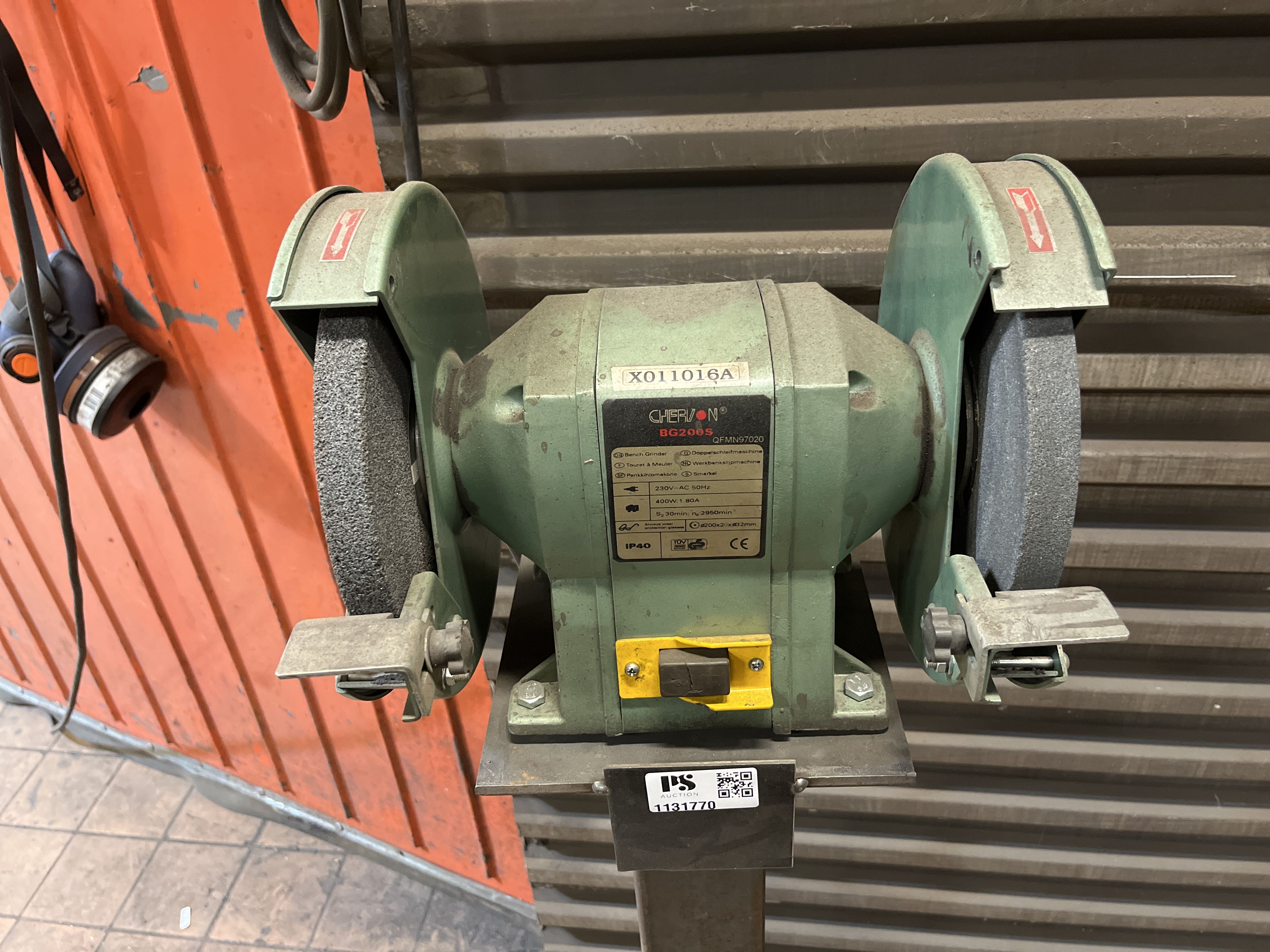 Pillar grinder - Chervon BG200S - PS Auction - We value the future ...