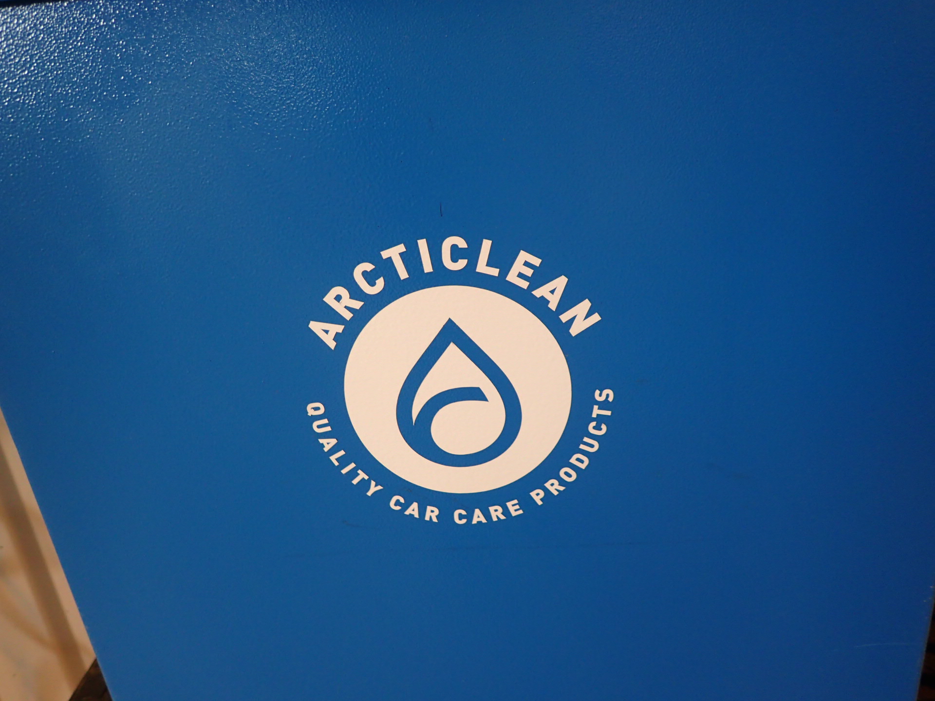 Vehicle lift ARCTICLEAN - PS Auction - We value the future - Largest in ...