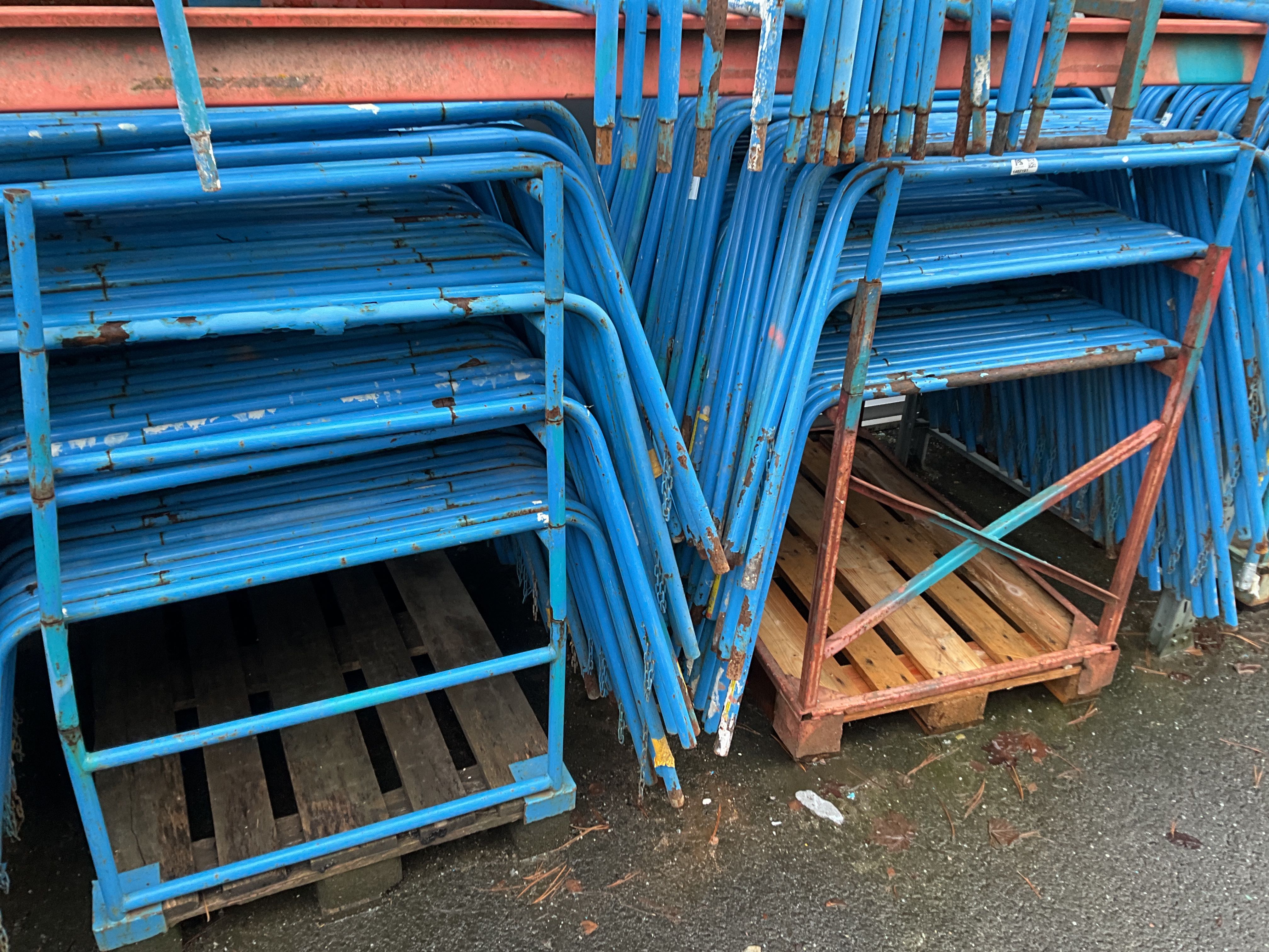 Trestles, work trestles - PS Auction - We value the future - Largest in ...