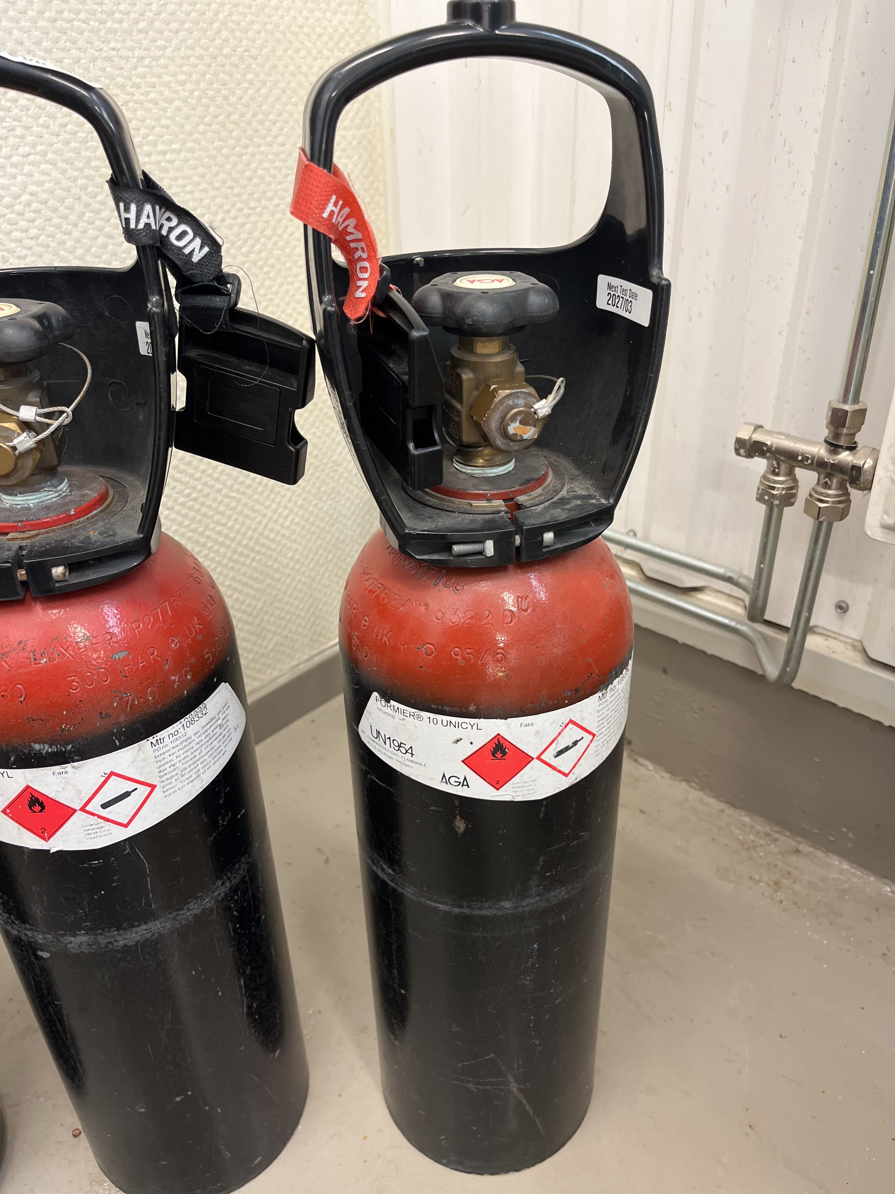 Gas tubes 3 pcs - AGA Formier 10 Unicyl - PS Auction - We value the ...