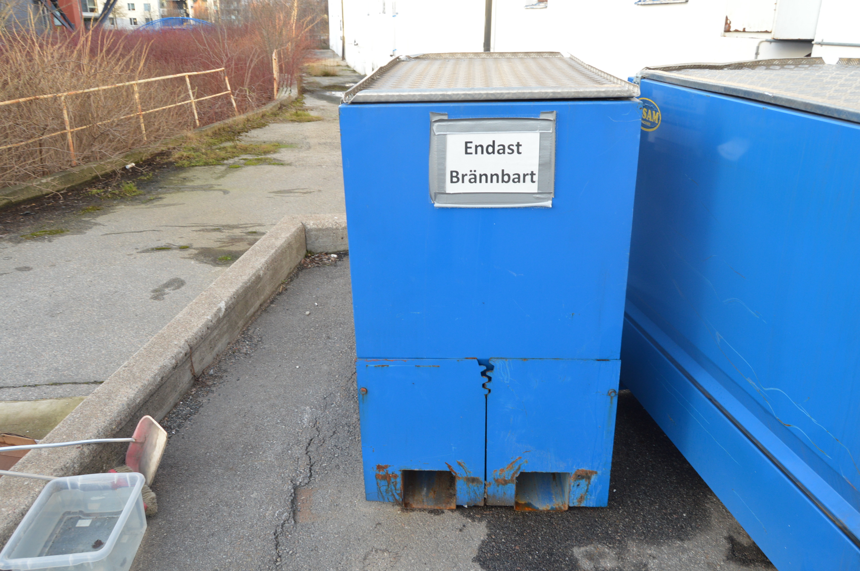 Container Sesam 1400 - PS Auction - We value the future - Largest in ...