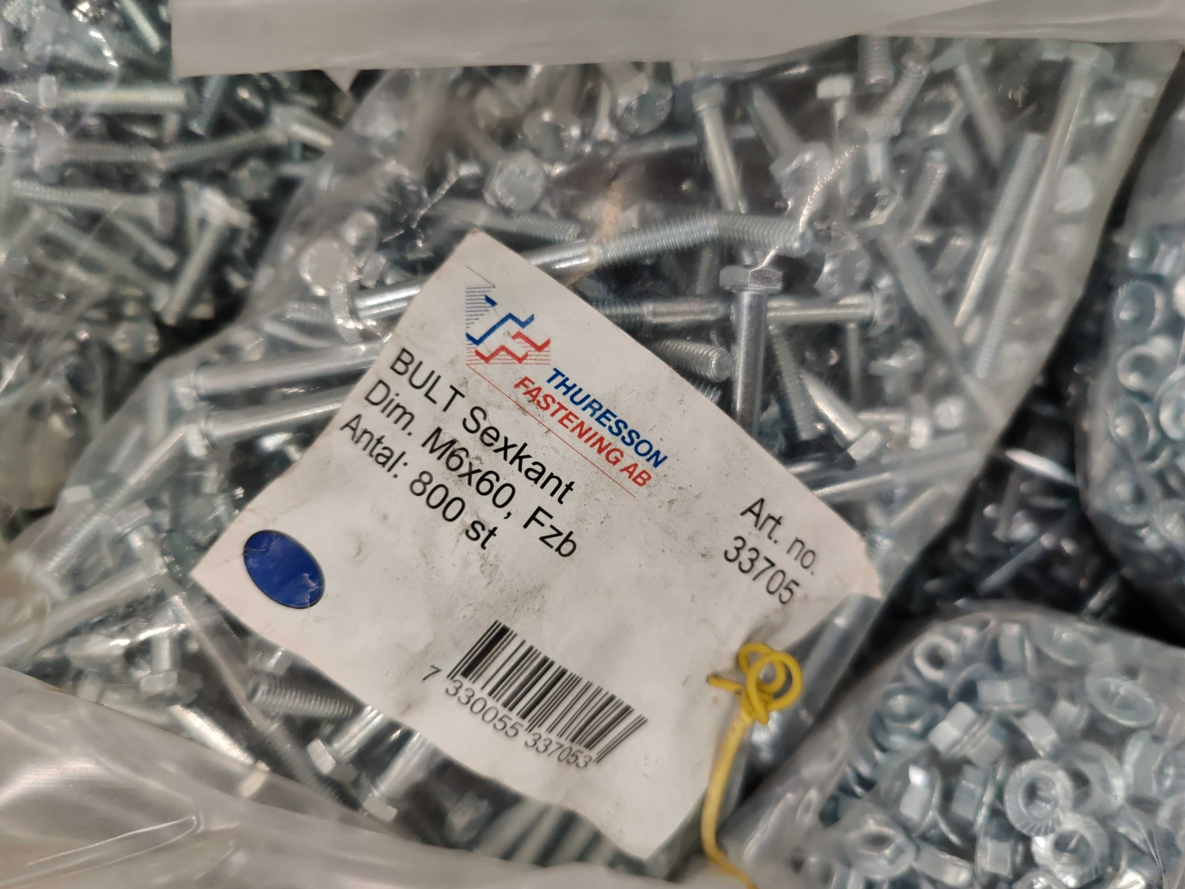 Bult, mutter och bricksortiment Thuresson Fastening - Auktioner online ...