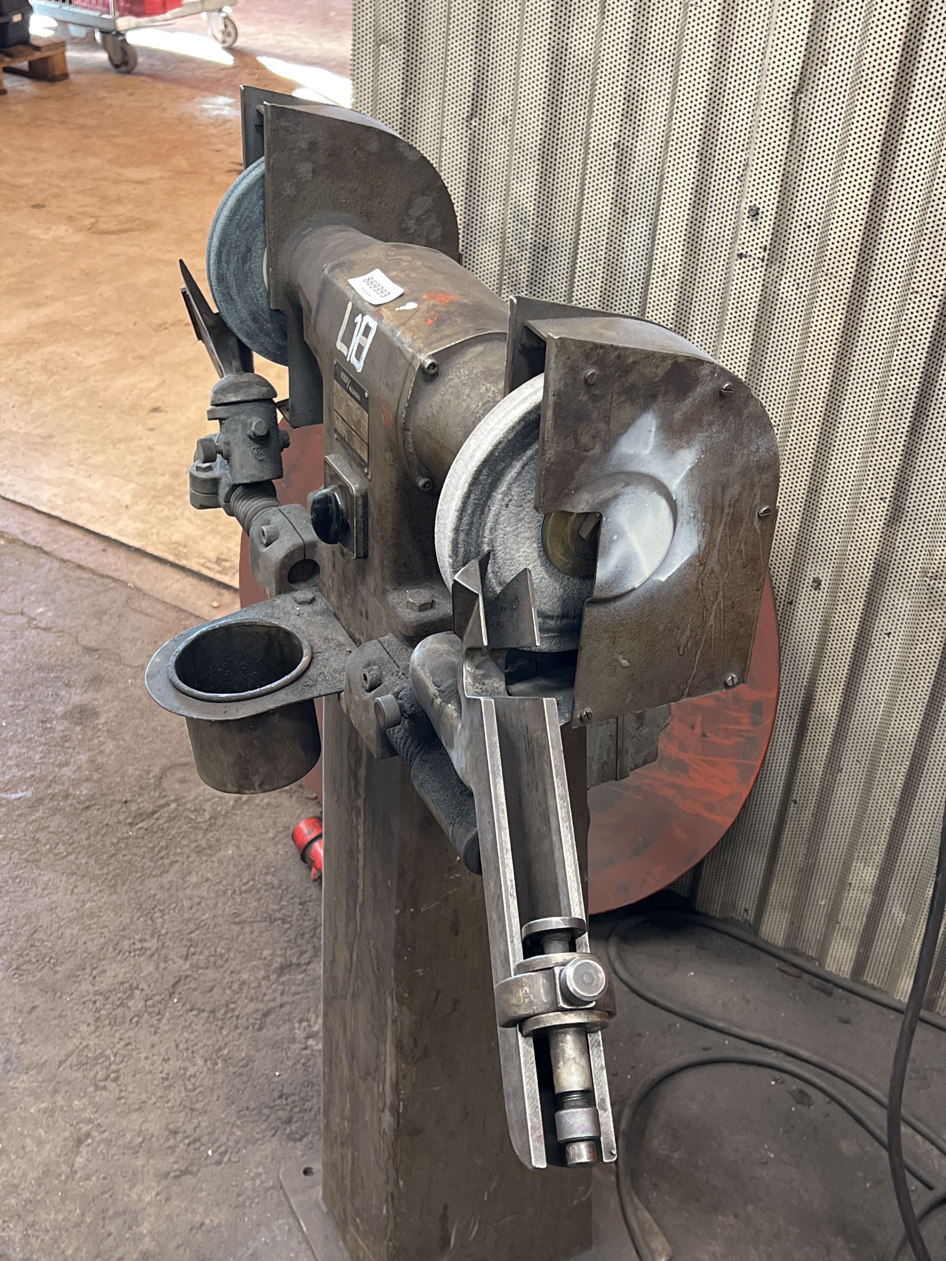 Pillar grinder Kef/Aldell PSD5 - PS Auction - We value the future ...