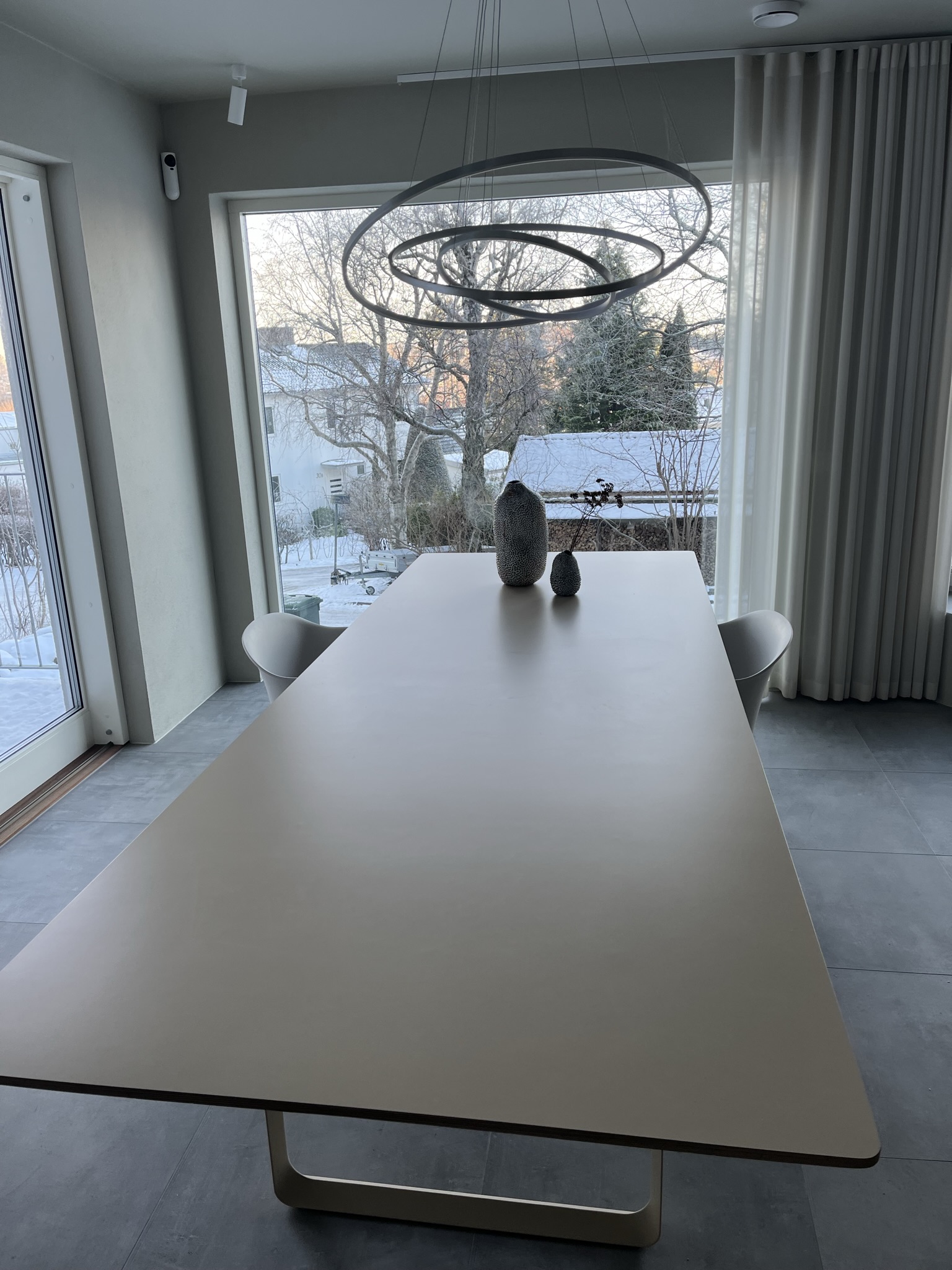 Design Inventarie För Heminredning - SE VIDEO - Auktioner online ...