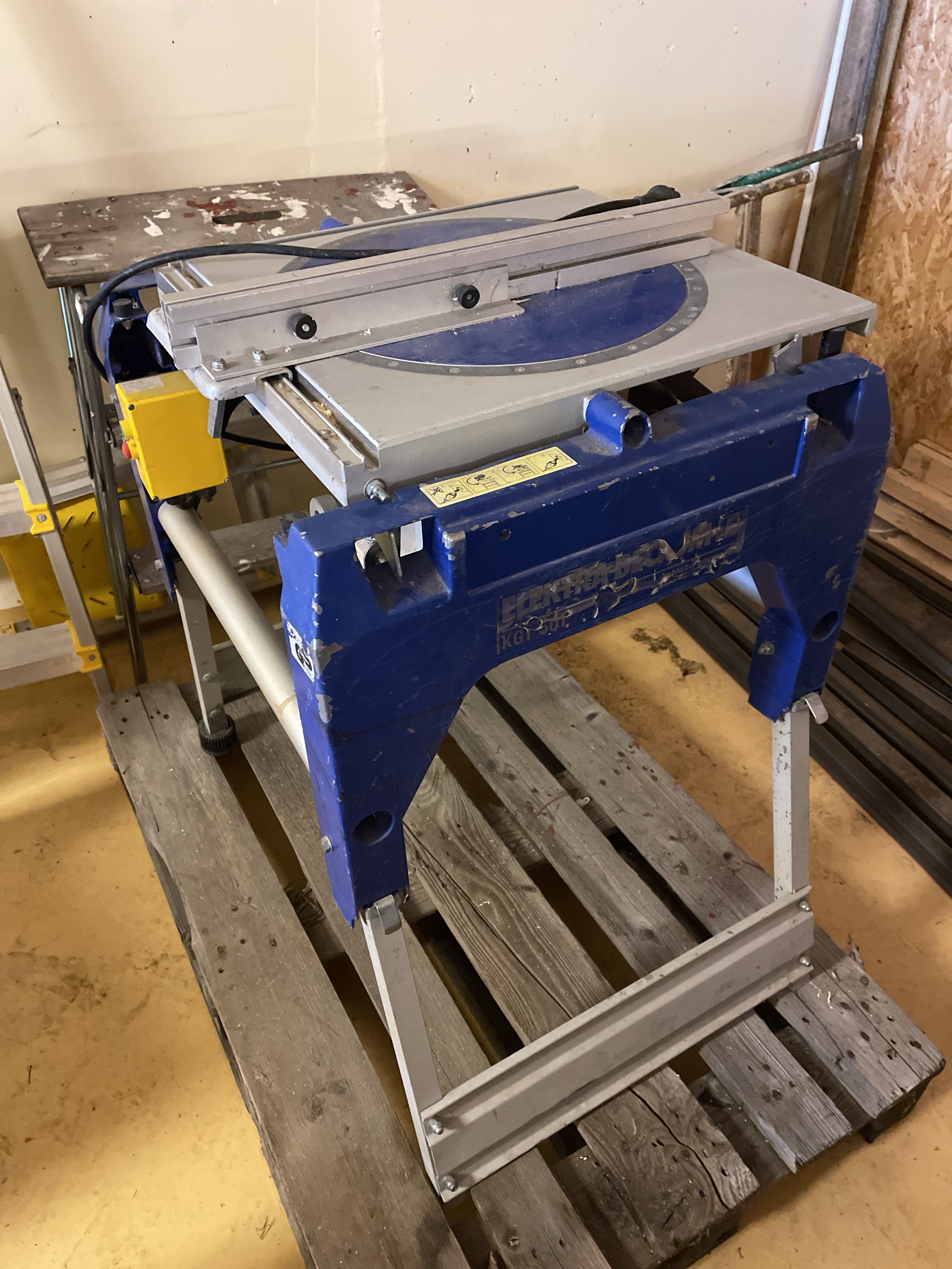 Bordsåg / Kap Metabo Elektra Beckum KGT501 - Auktioner online ...