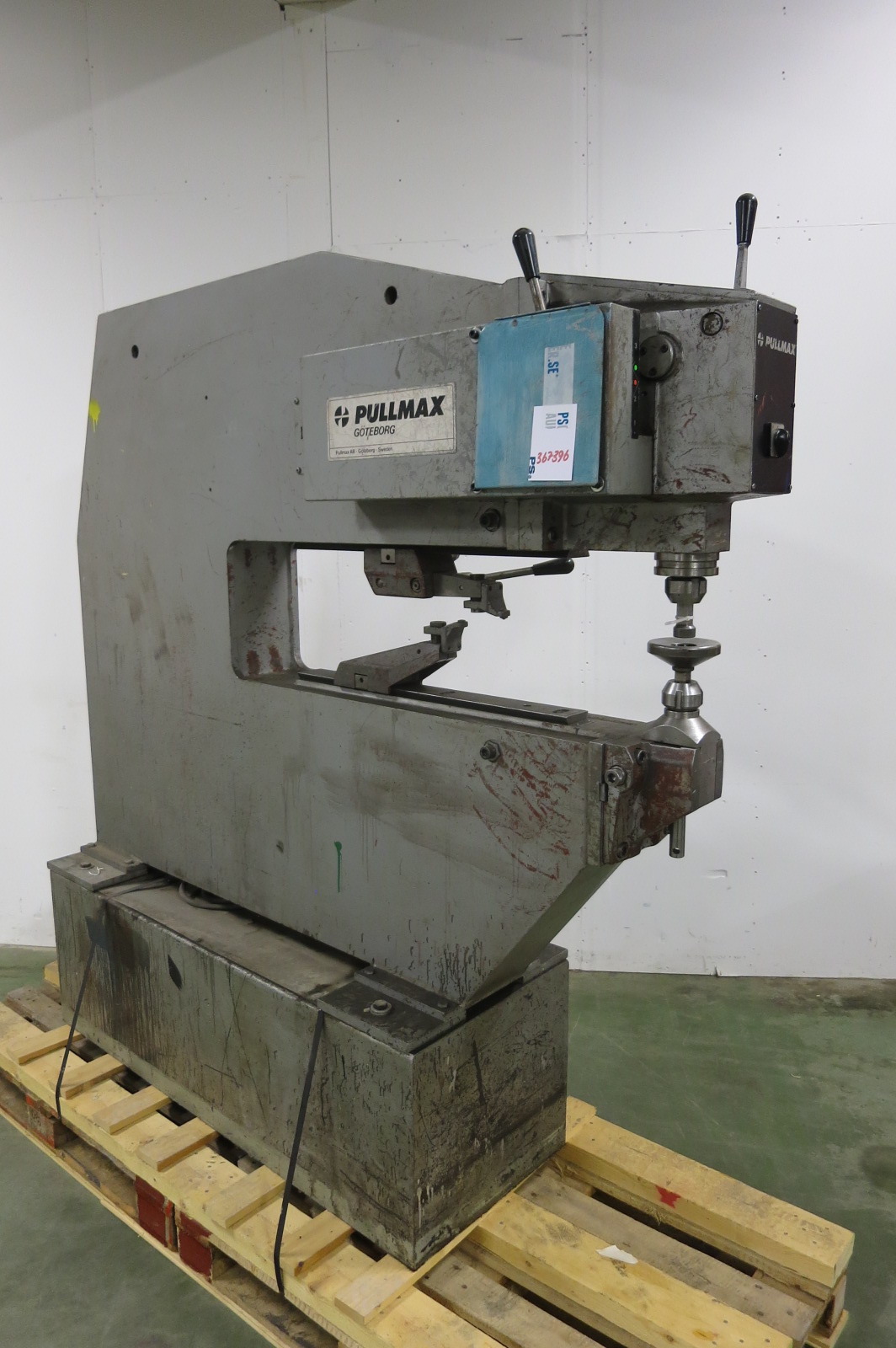 Pullmax P200 - PS Auction - We value the future - Largest in net auctions