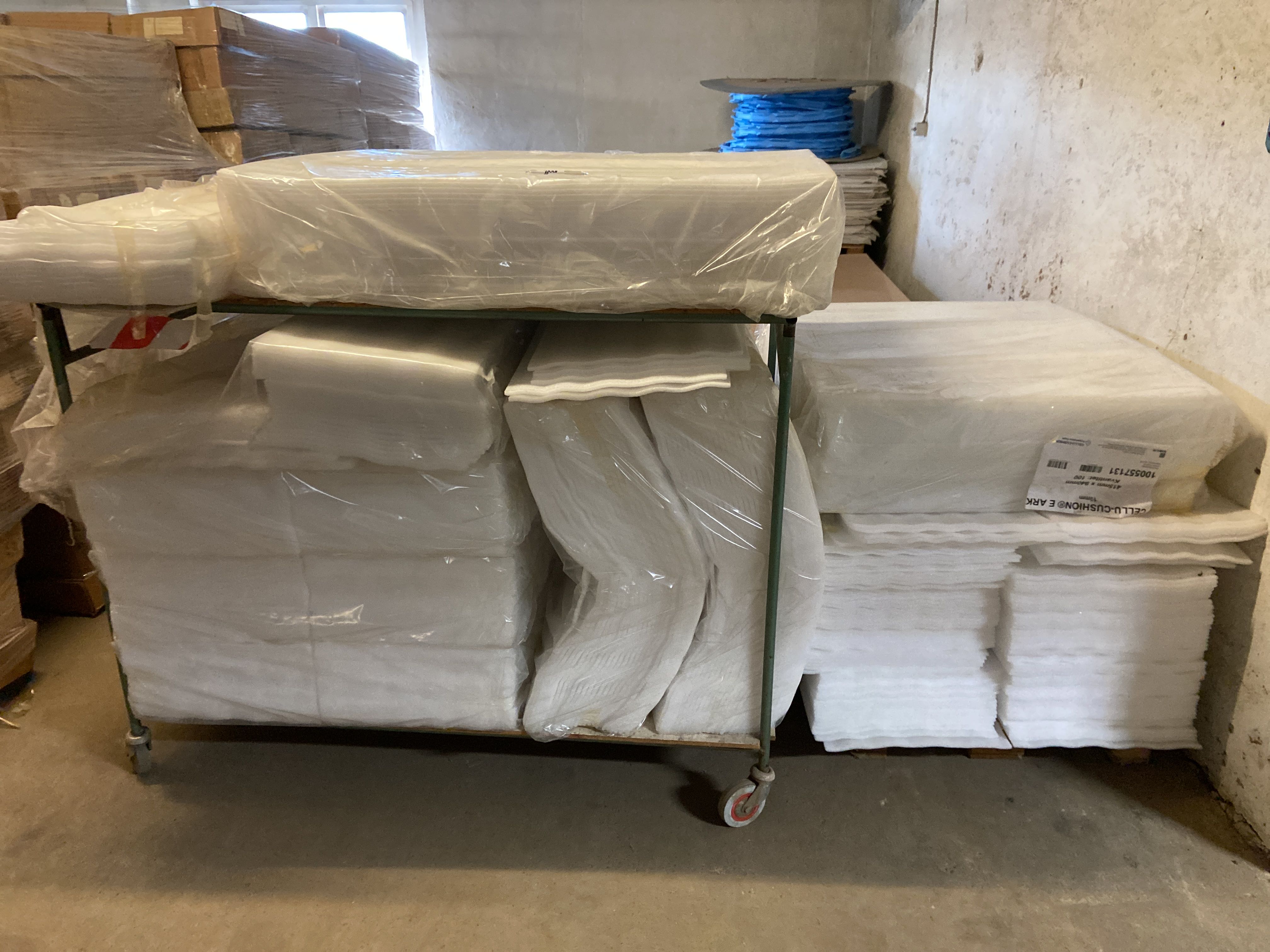 Large lot with furniture, see inventory list - PS Auction - We value ...