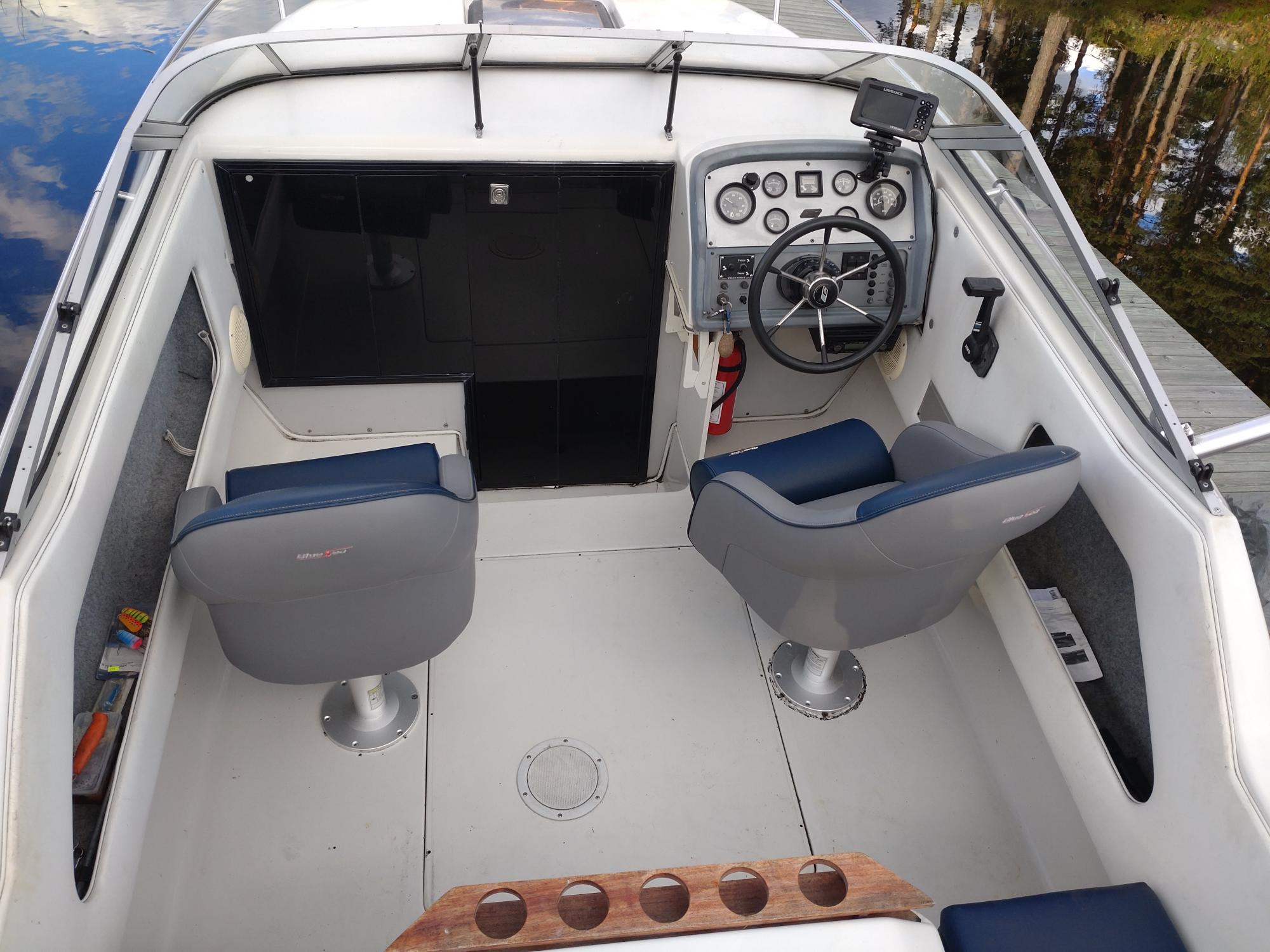 Motorbåt Sport Craft DC -1990 - Auktioner online - Nätauktioner ...