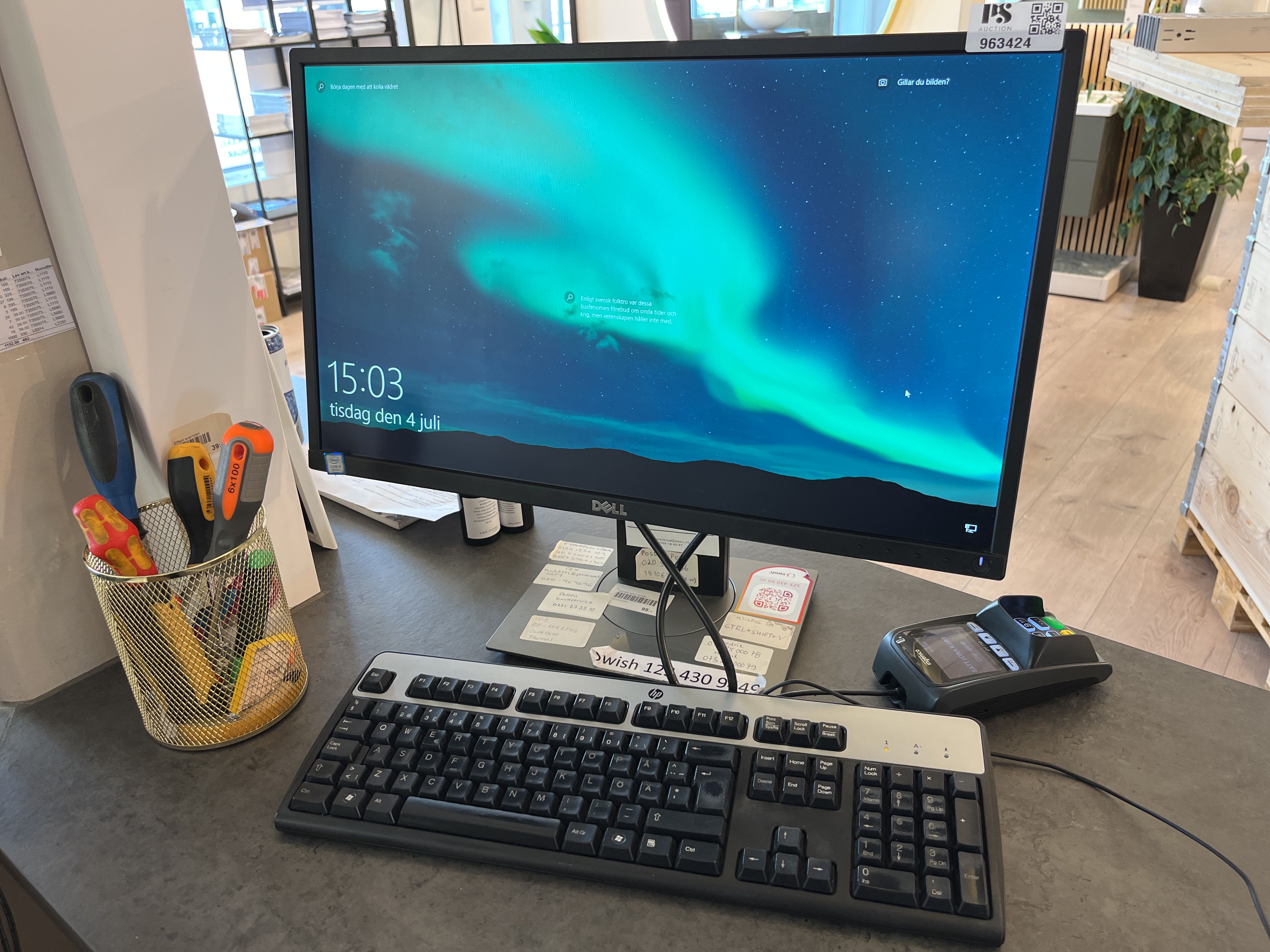 2 cash registers, computer, monitor and receipt printer - PS Auction ...