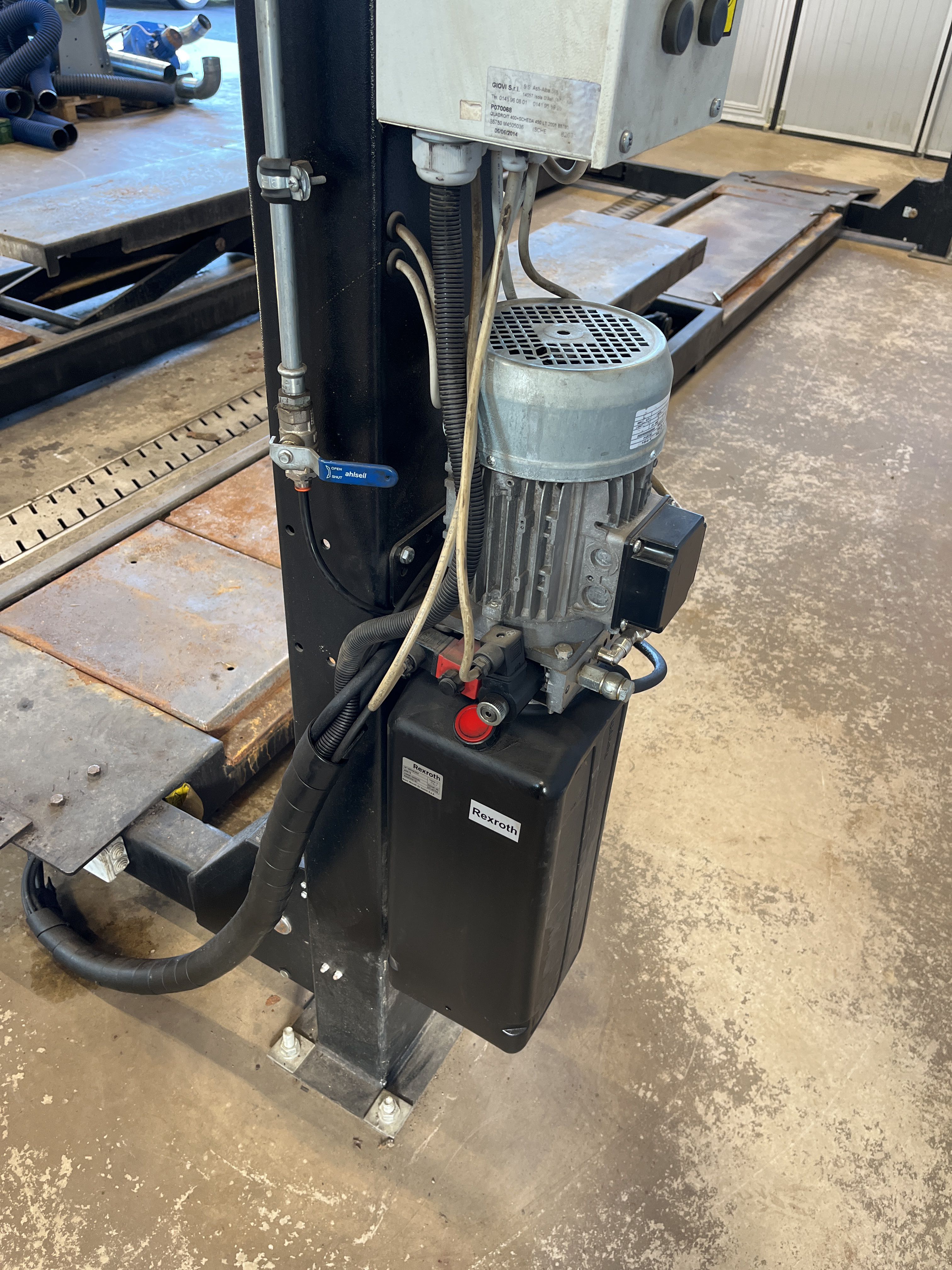 4-pillar Car lift Promeister 450ATLT 5,000kg - PS Auction - We value ...