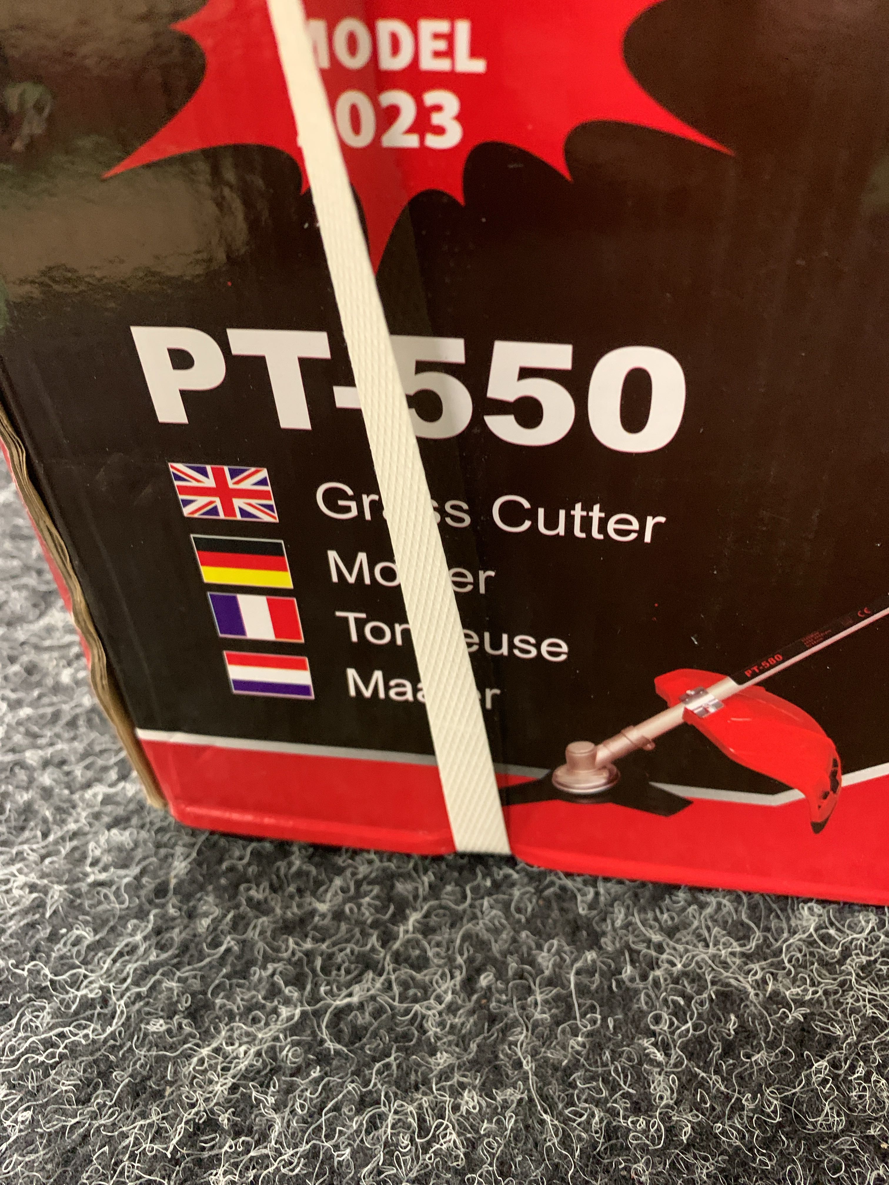 Grästrimmer Powertech PT-550 - Auktioner online - Nätauktioner ...