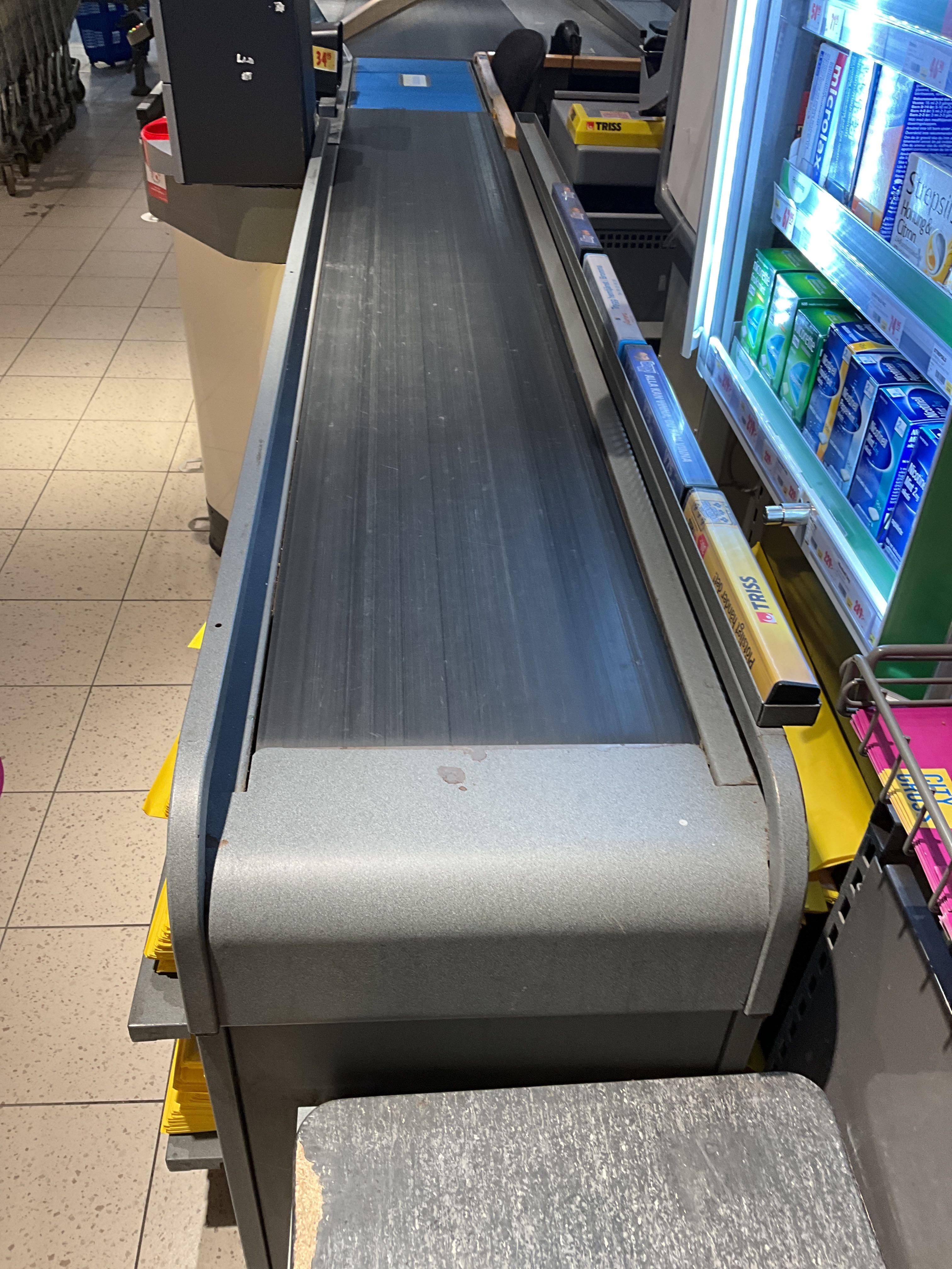 checkout system/line left checkout - PS Auction - We value the future ...