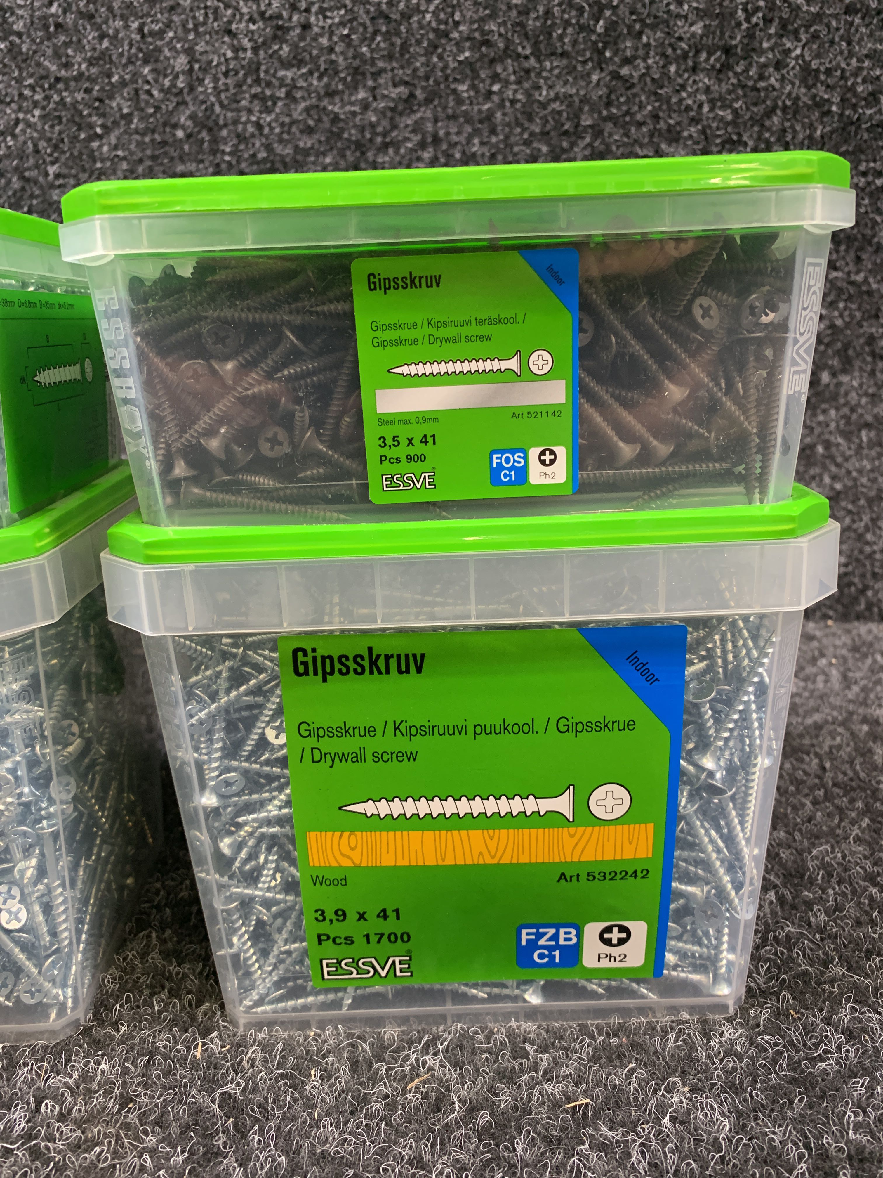 Sortiment med spånskiveskruv & gipsskruv Essve - Auktioner online ...