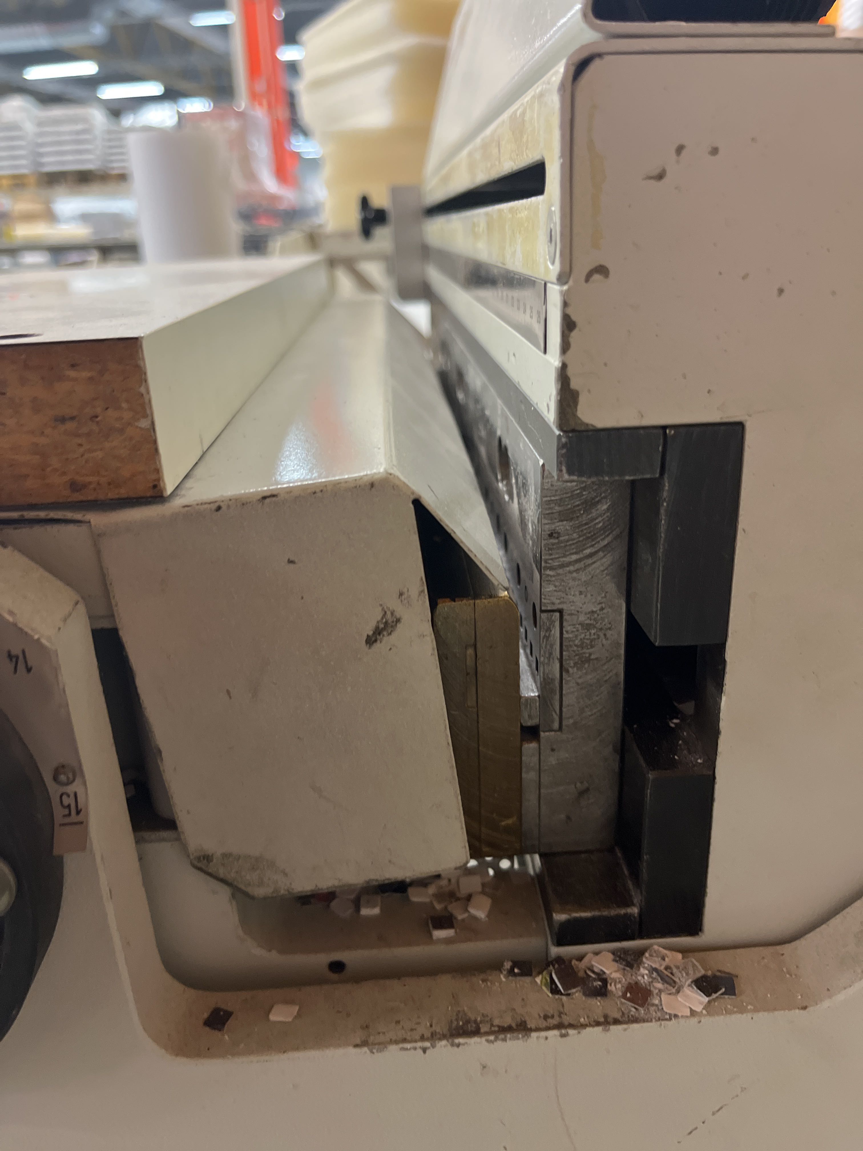 Renz Super 500 Hand punch machine - PS Auction - We value the future ...