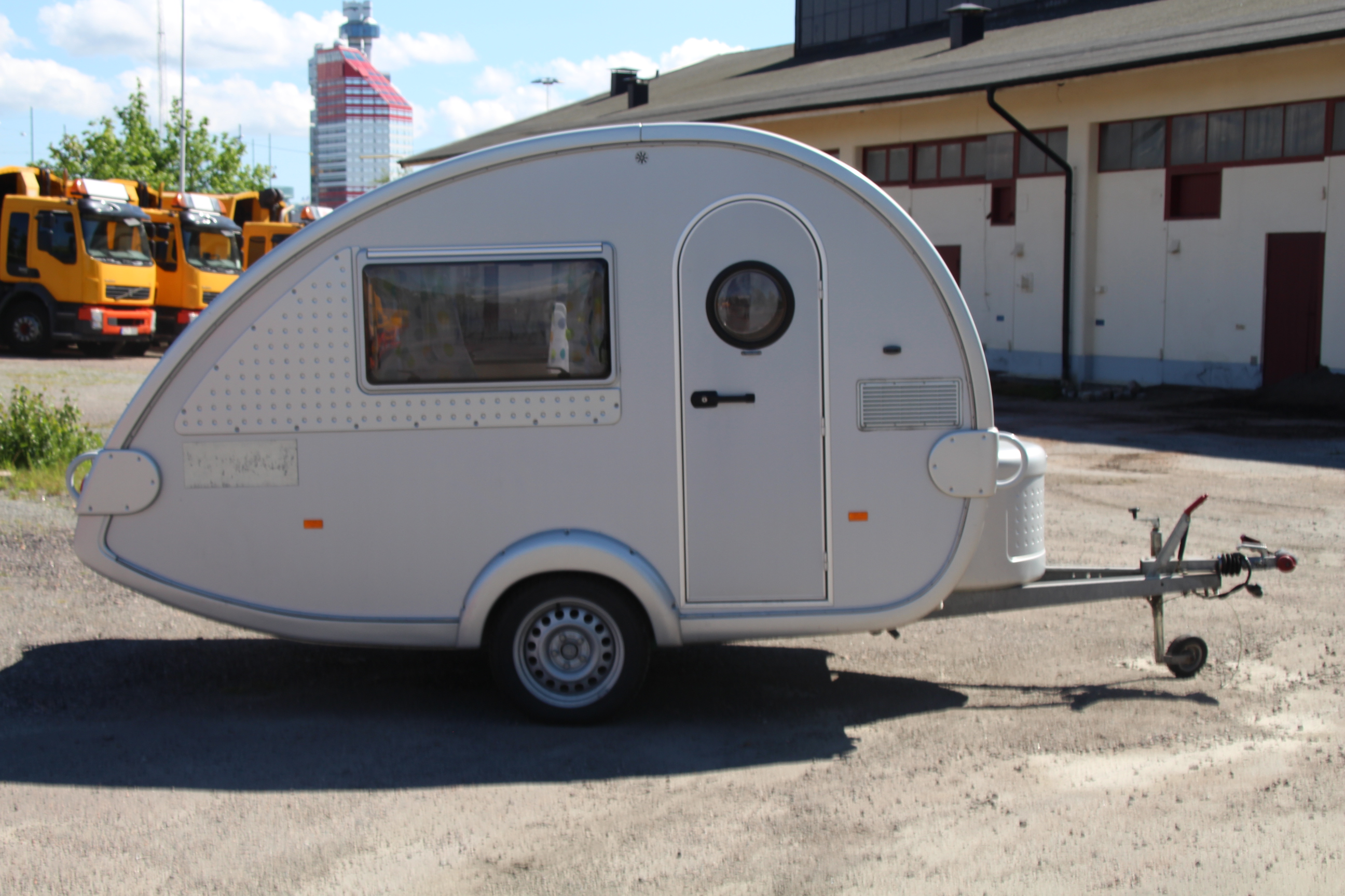 Caravan Knaus Tabbert 320 (BUN649) - PS Auction - We value the future ...