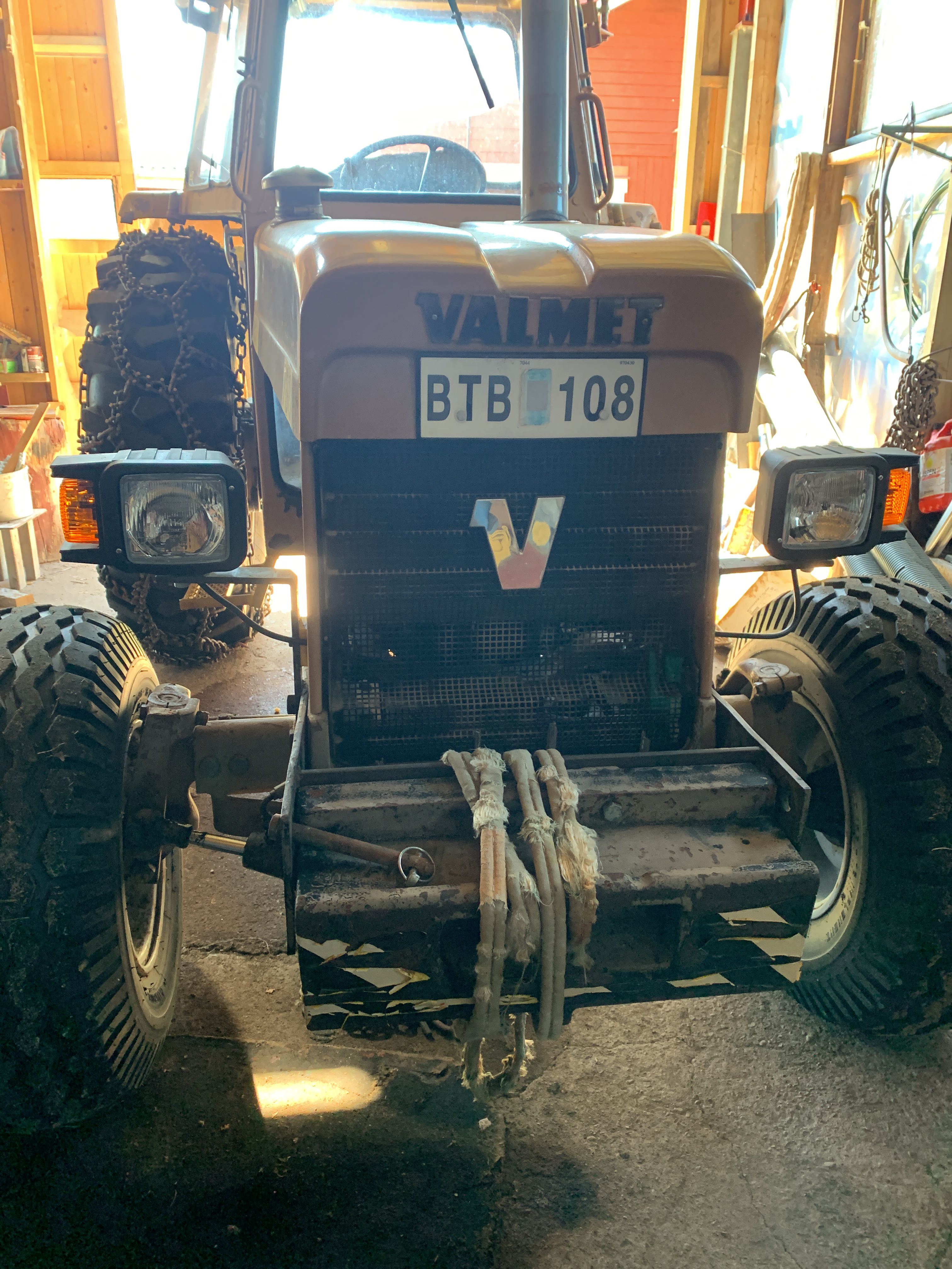 Valmet 700 tractor - PS Auction - We value the future - Largest in net ...