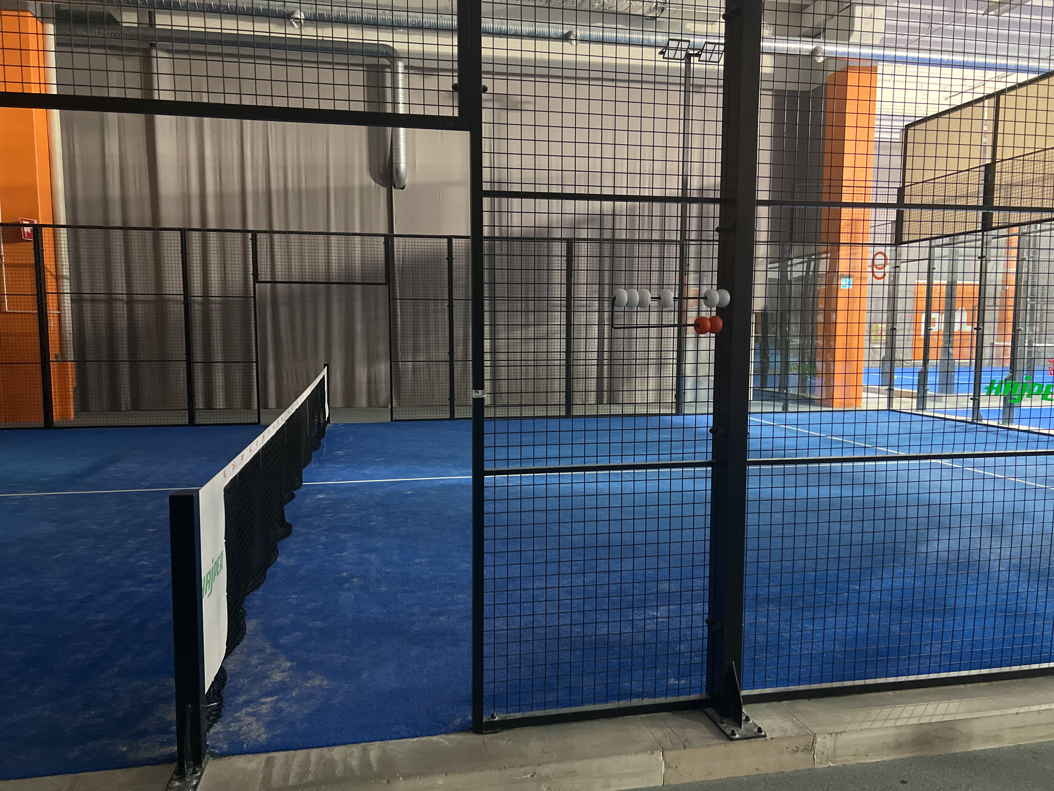 Padelbana Dubbel PDL för demontering - Auktioner online - Nätauktioner ...