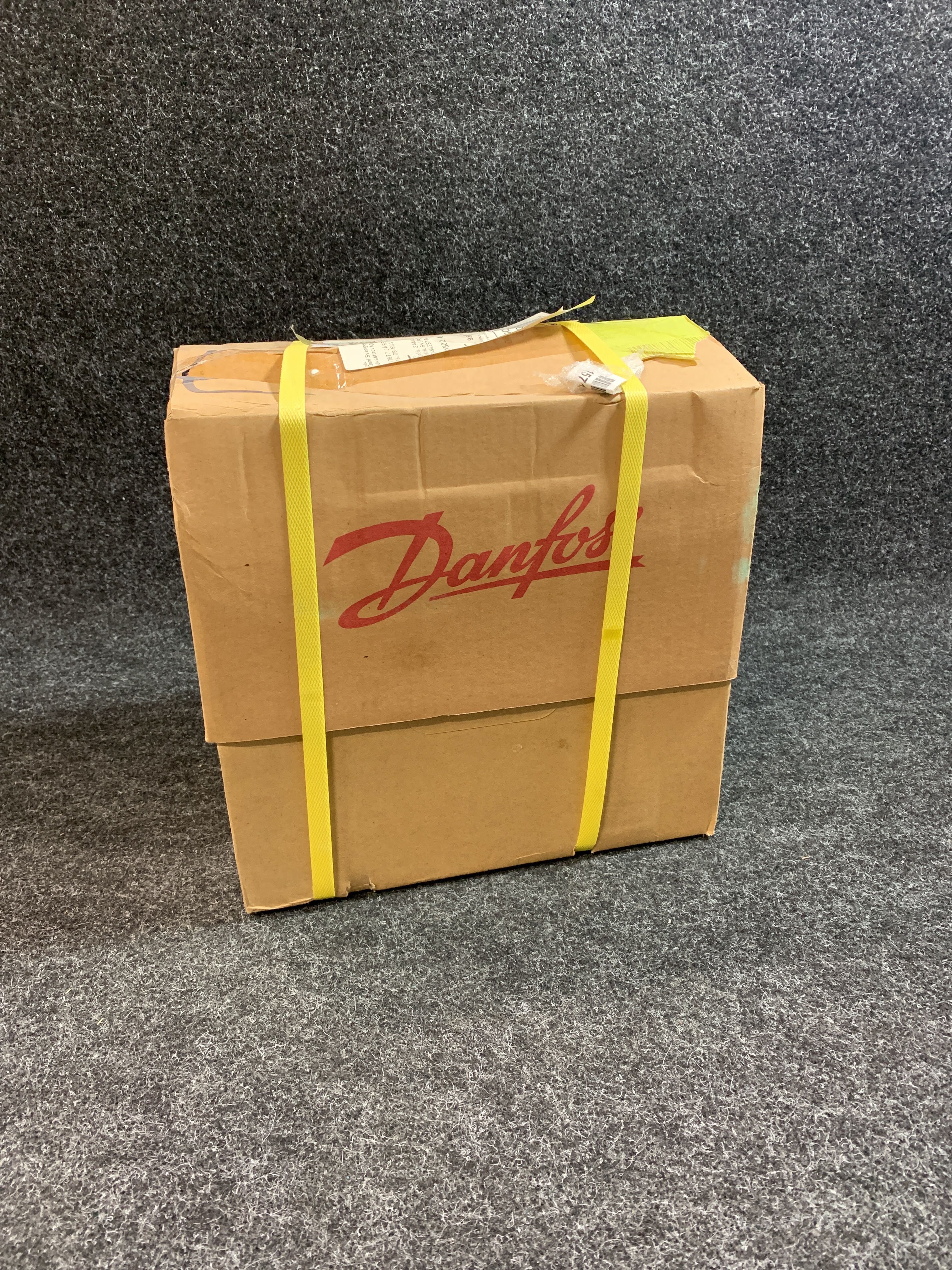 Kompressor Danfoss, SC12CL, 230V HST R404A - Auktioner online ...